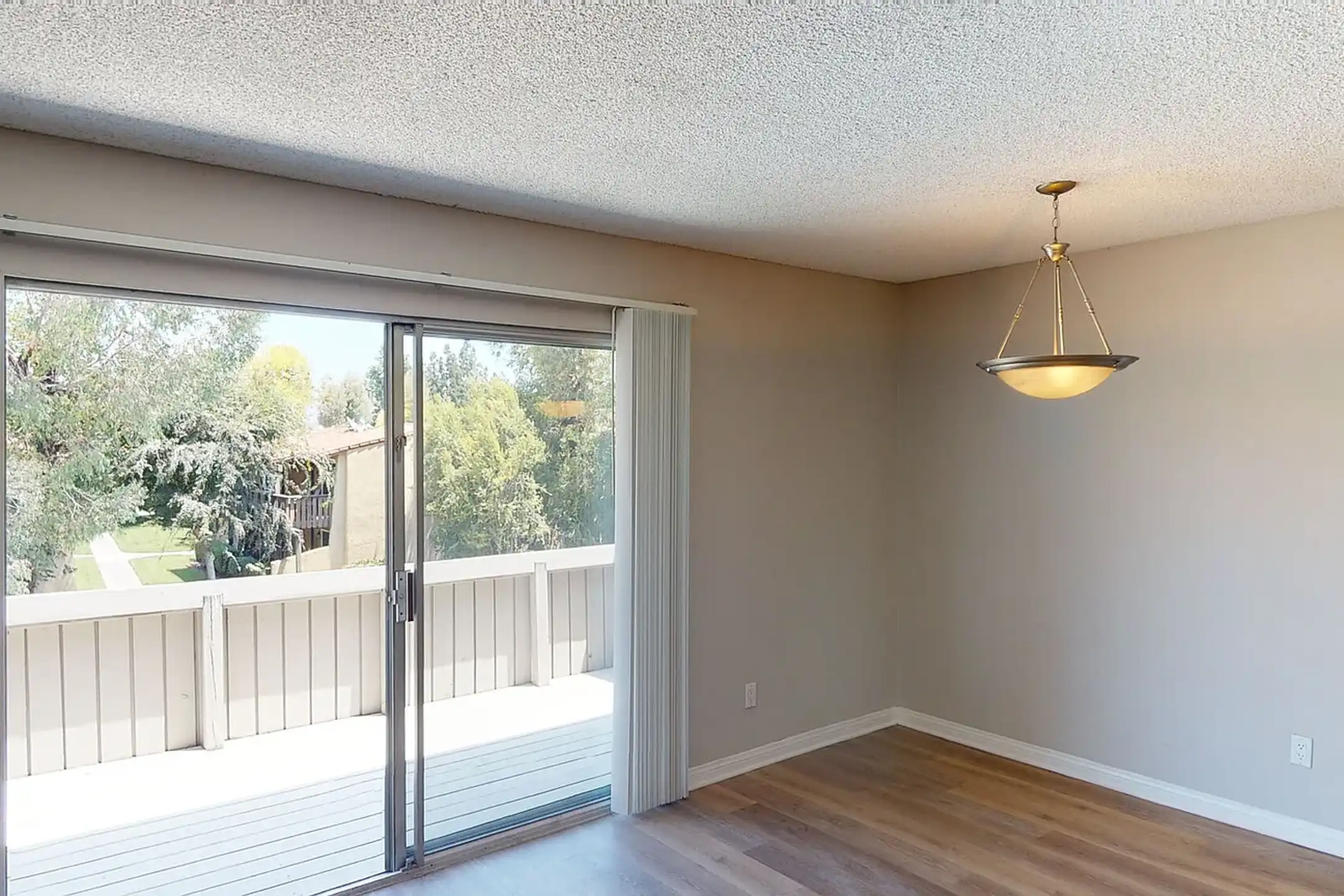 Axiom Tustin - Tustin, CA 92780 | ApartmentGuide.com