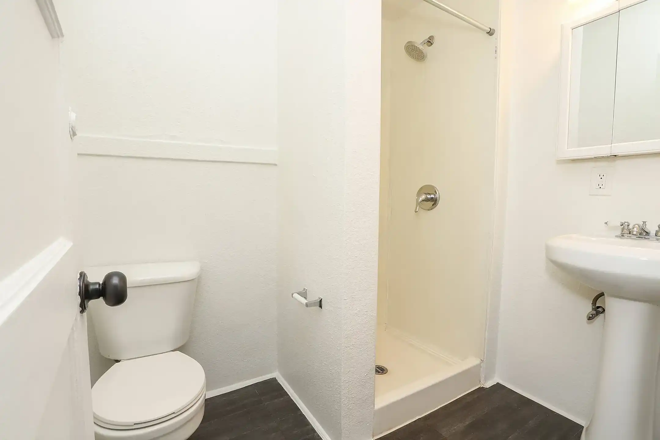 6 Broadway - Denver, CO 80203 | ApartmentGuide.com