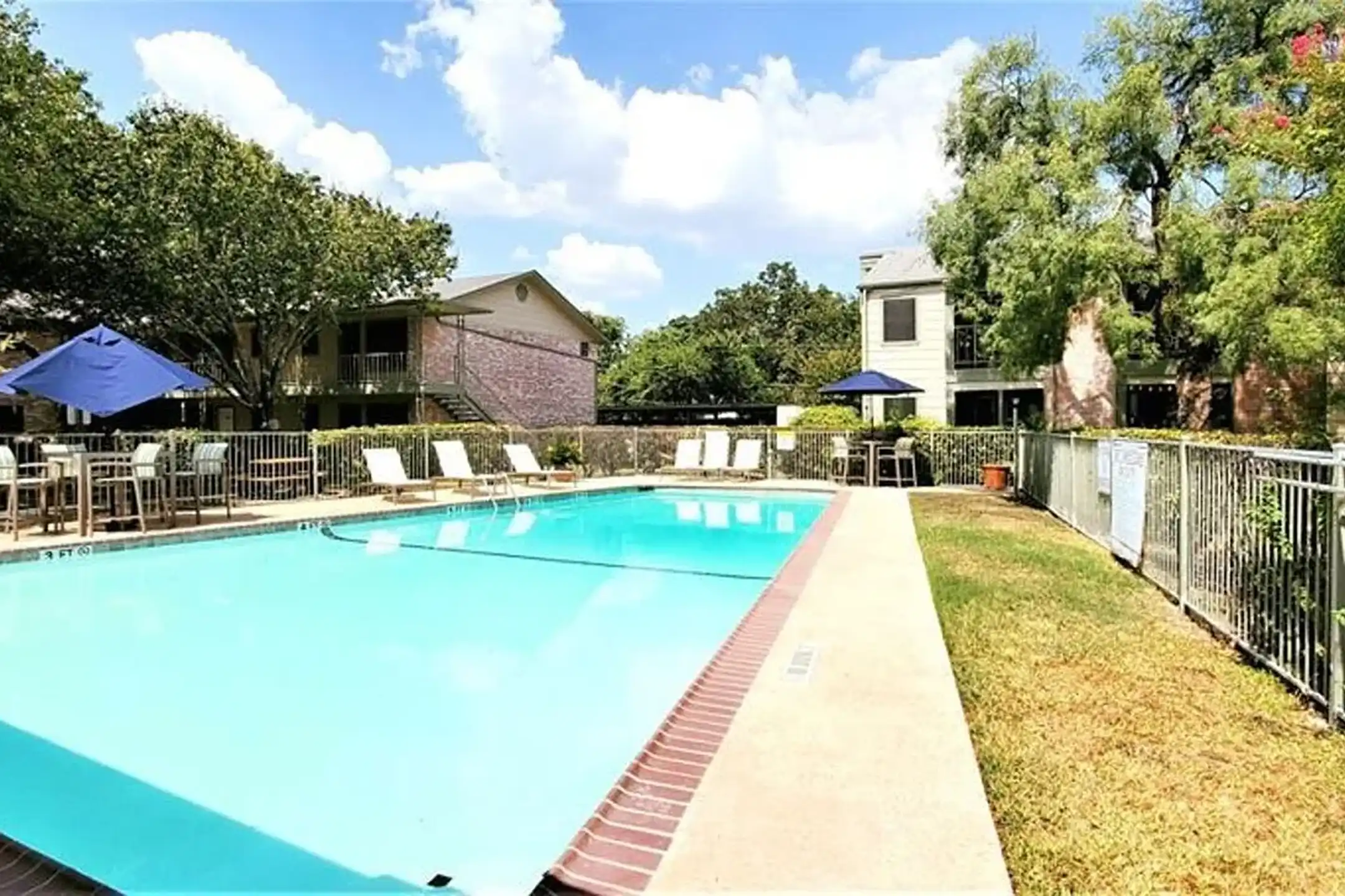 Liberty Ridge - San Antonio, TX 78238 | ApartmentGuide.com