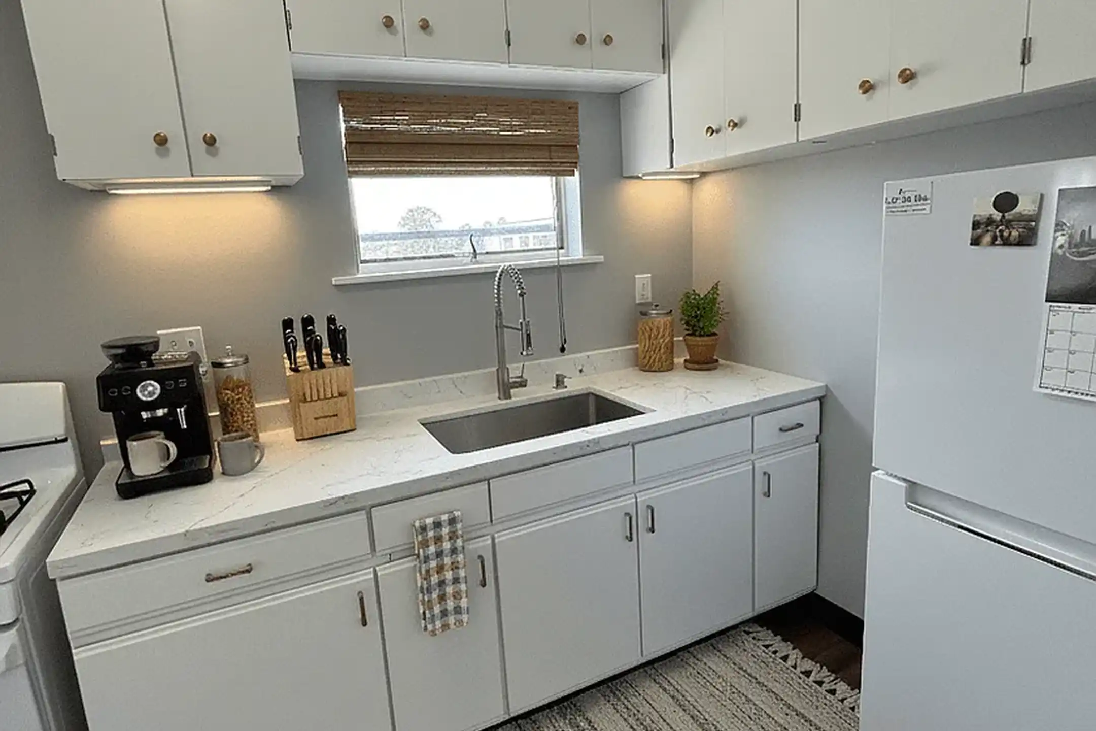 266 Bryant - Buffalo, NY 14222 | ApartmentGuide.com