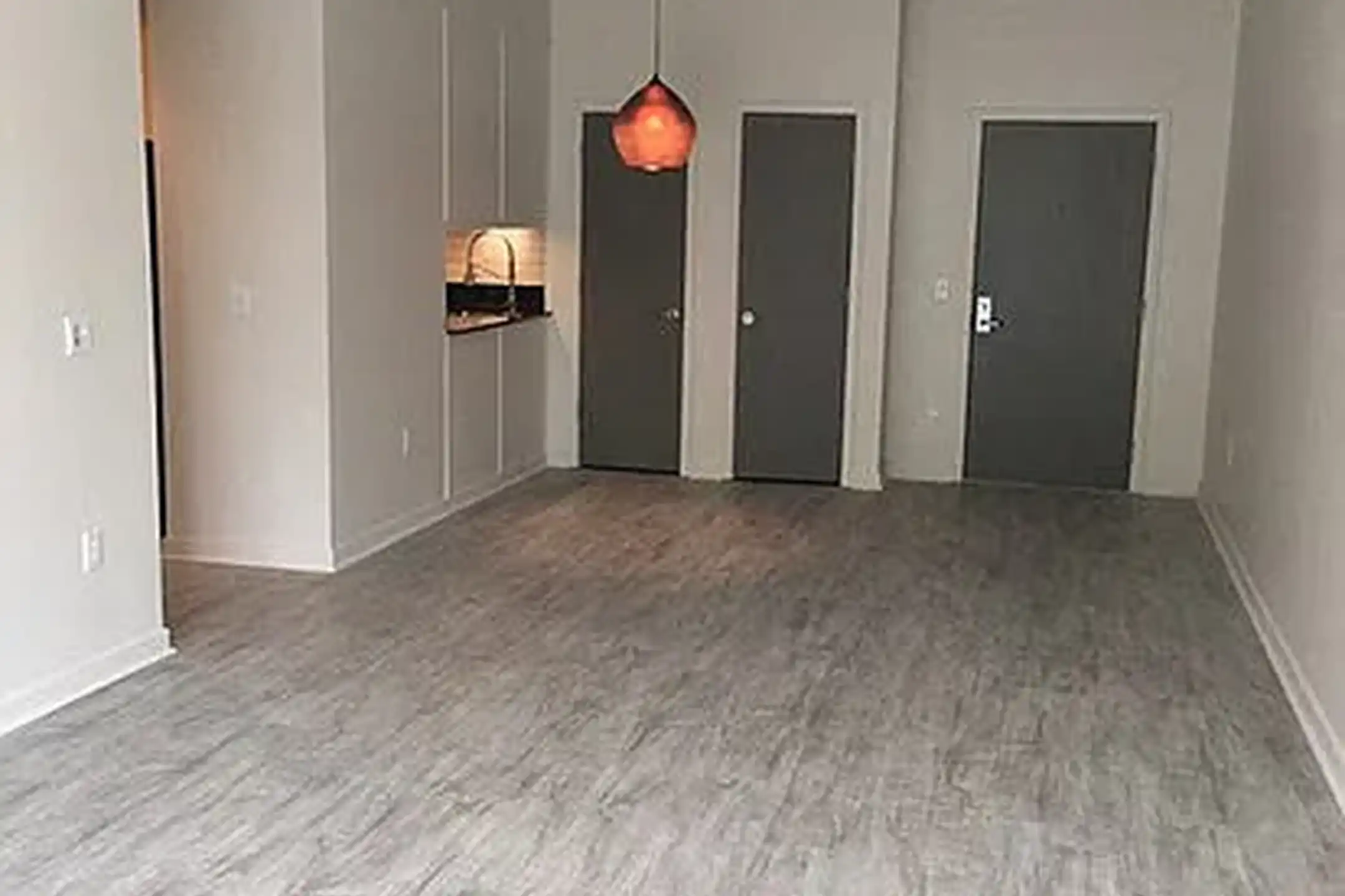 Vista Lofts - Columbia, SC 29201 | ApartmentGuide.com