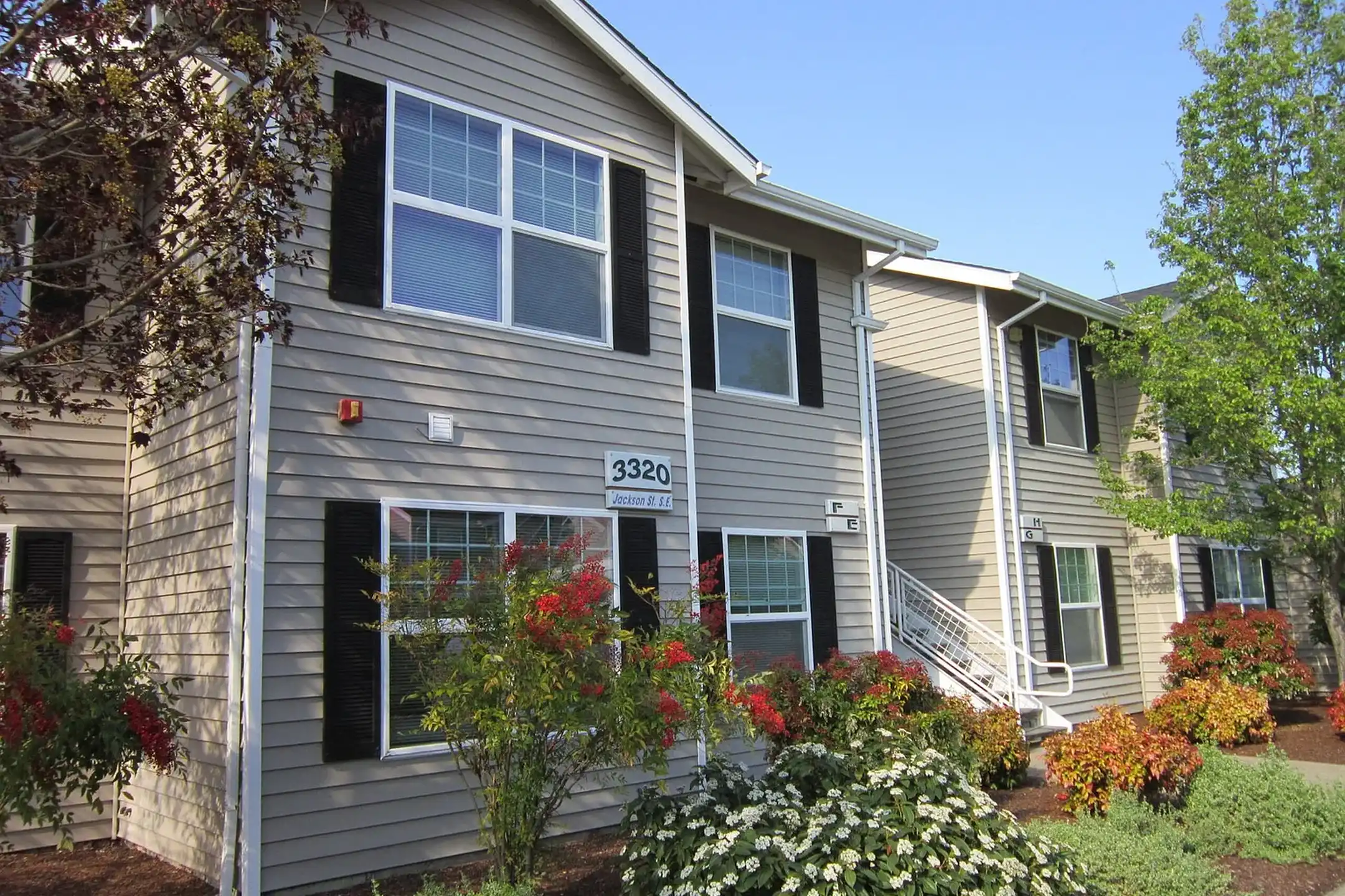Sunrise Pointe Apartments - Albany, OR 97322 | ApartmentGuide.com