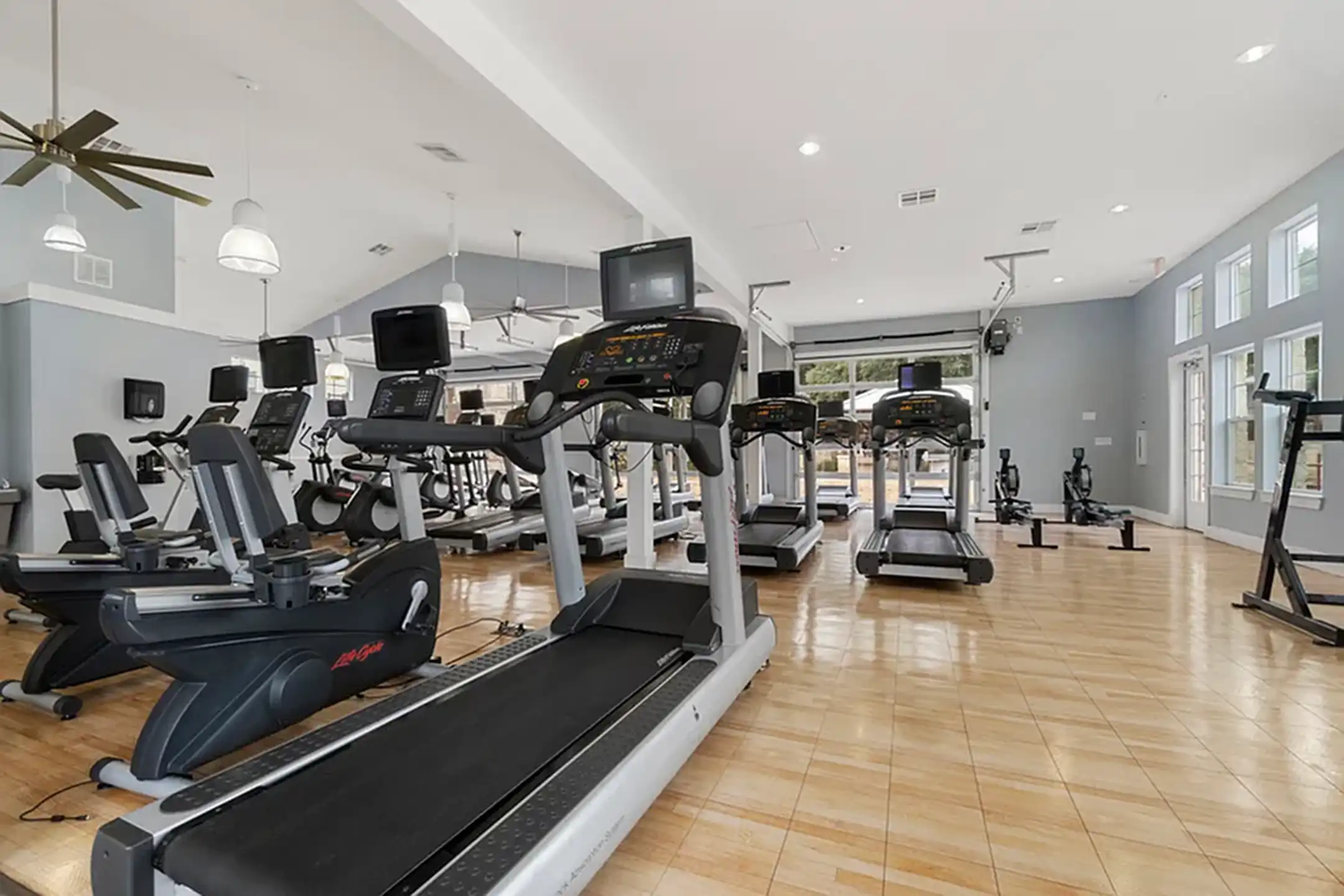 Hillside Ranch - San Marcos, TX 78666 | ApartmentGuide.com