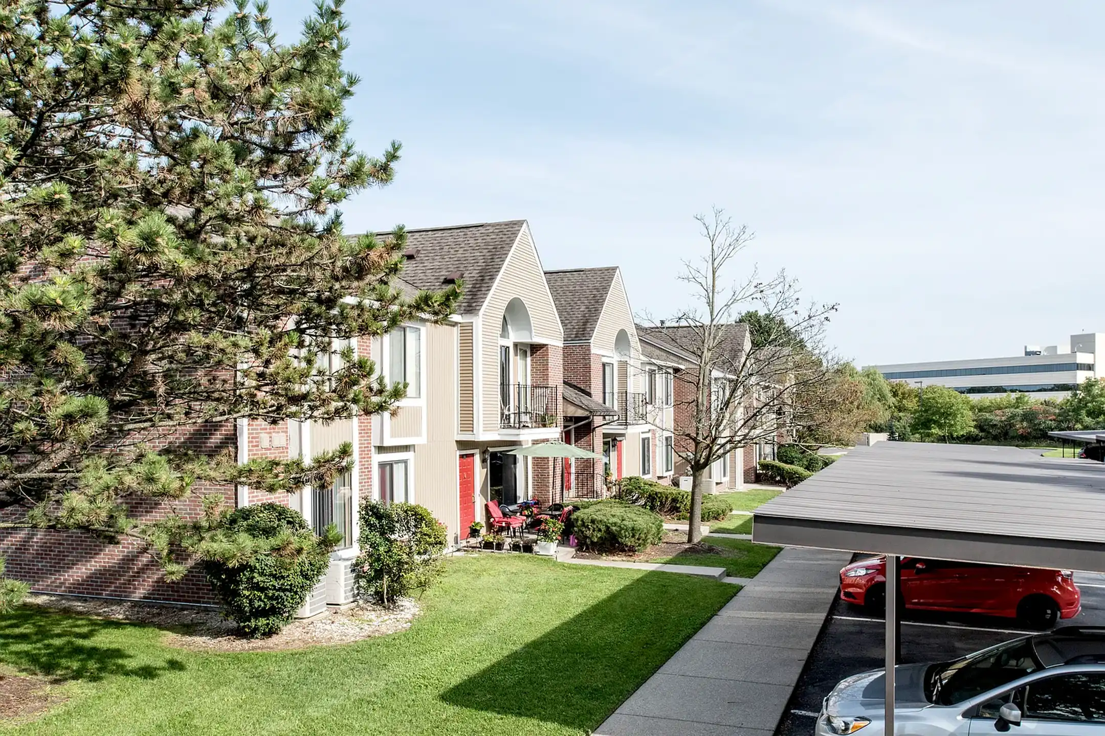 Heights of Novi Apartments - Novi, MI 48375 | ApartmentGuide.com