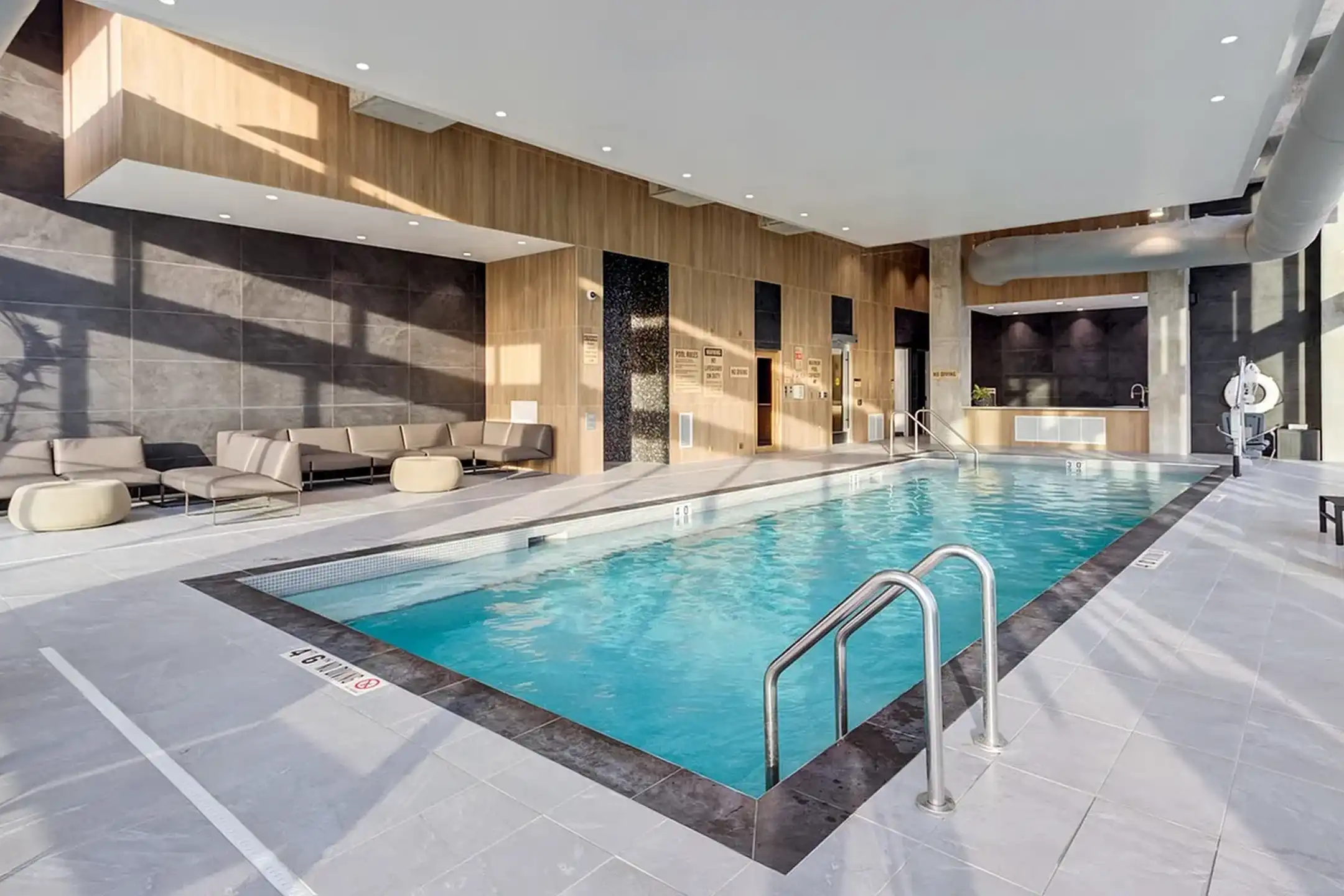 Ascent - Milwaukee, WI 53202 | ApartmentGuide.com