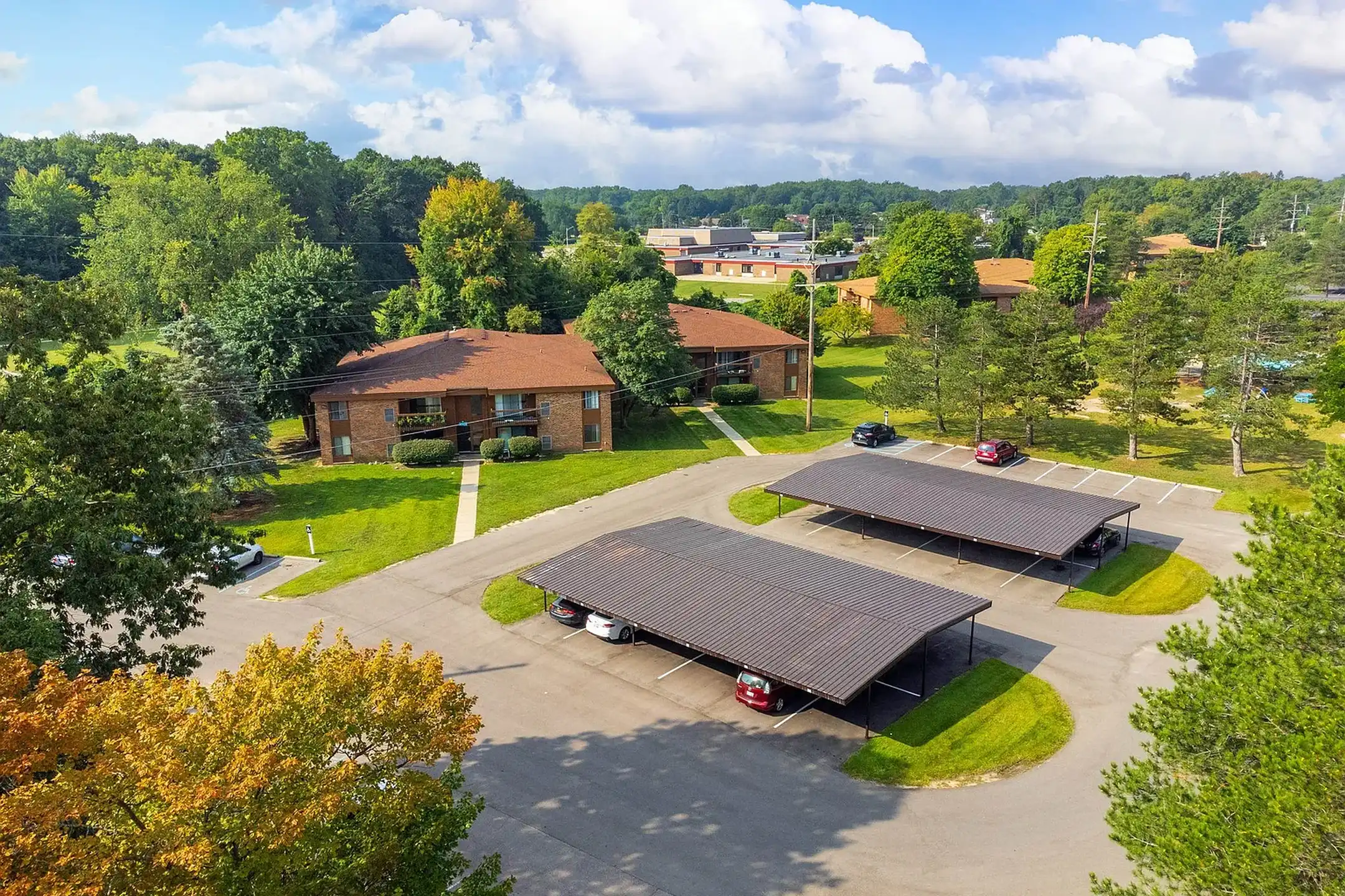 Westwood Village Apartments - Westland, MI 48185 | ApartmentGuide.com