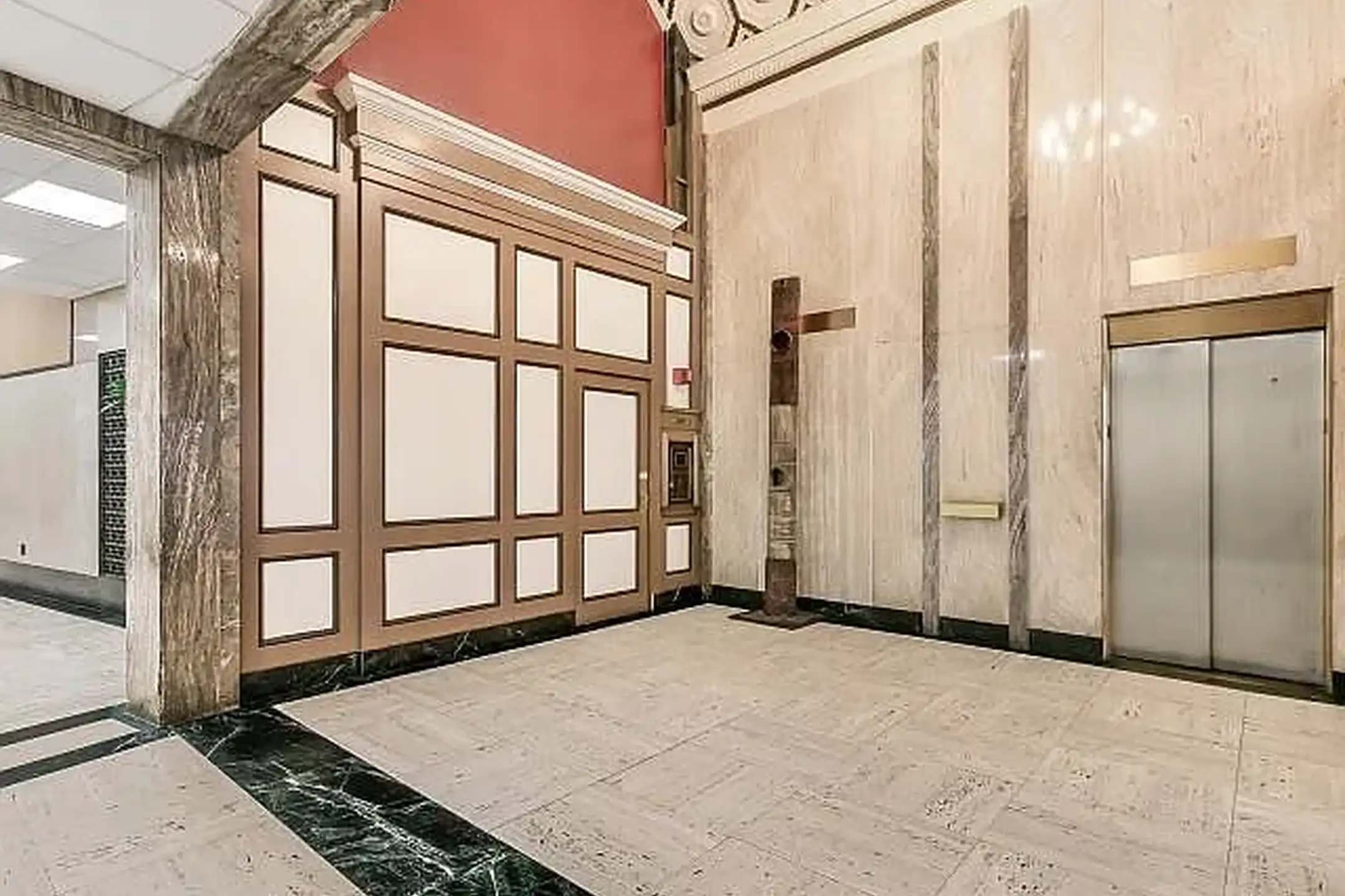 Gravier Place Apartments - New Orleans, LA 70112 | ApartmentGuide.com