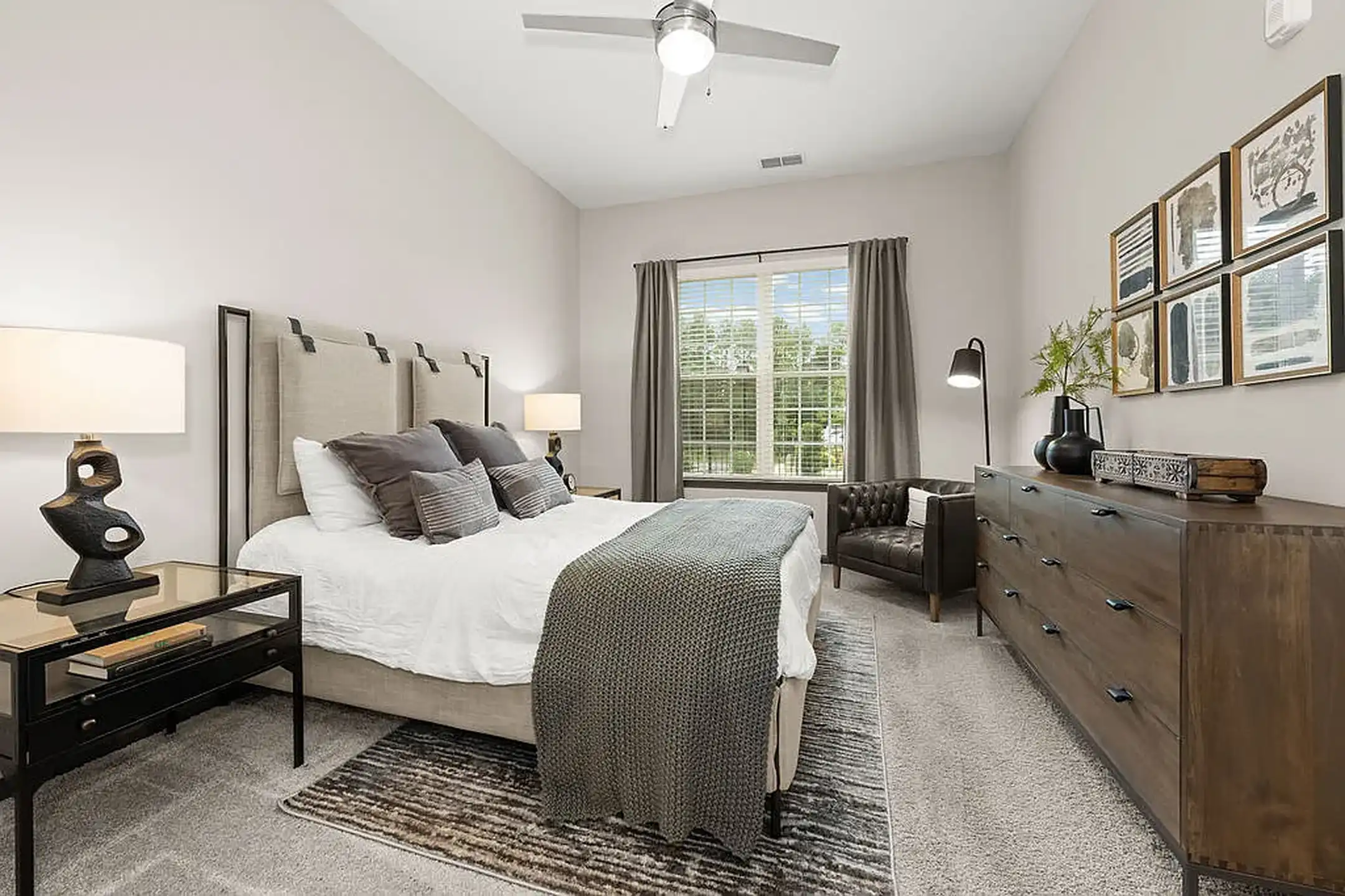 The Grace at Tryon - Charlotte, NC 28213 | ApartmentGuide.com