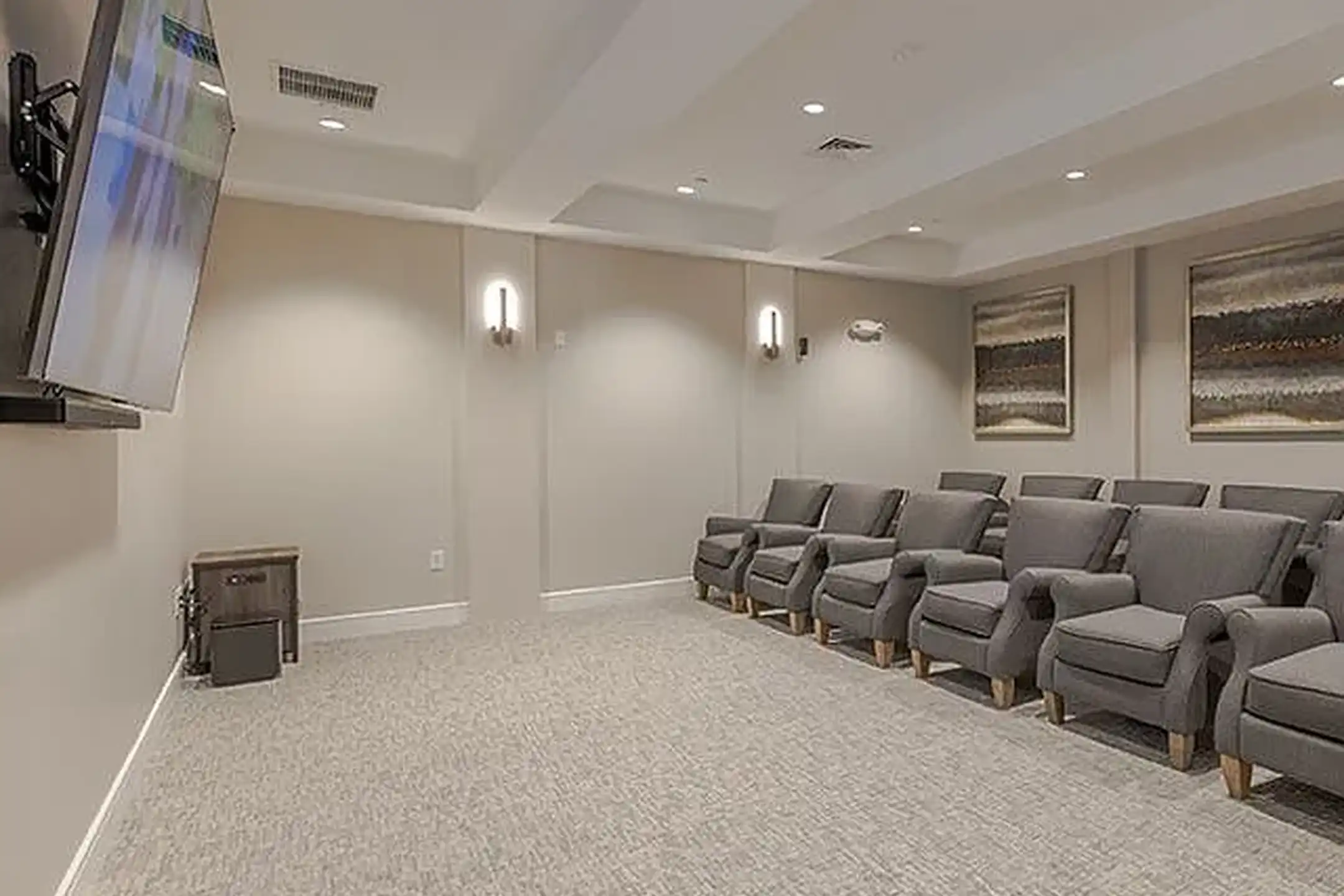 Fox Meadow Apartments - Maple Shade, NJ 08052 | ApartmentGuide.com