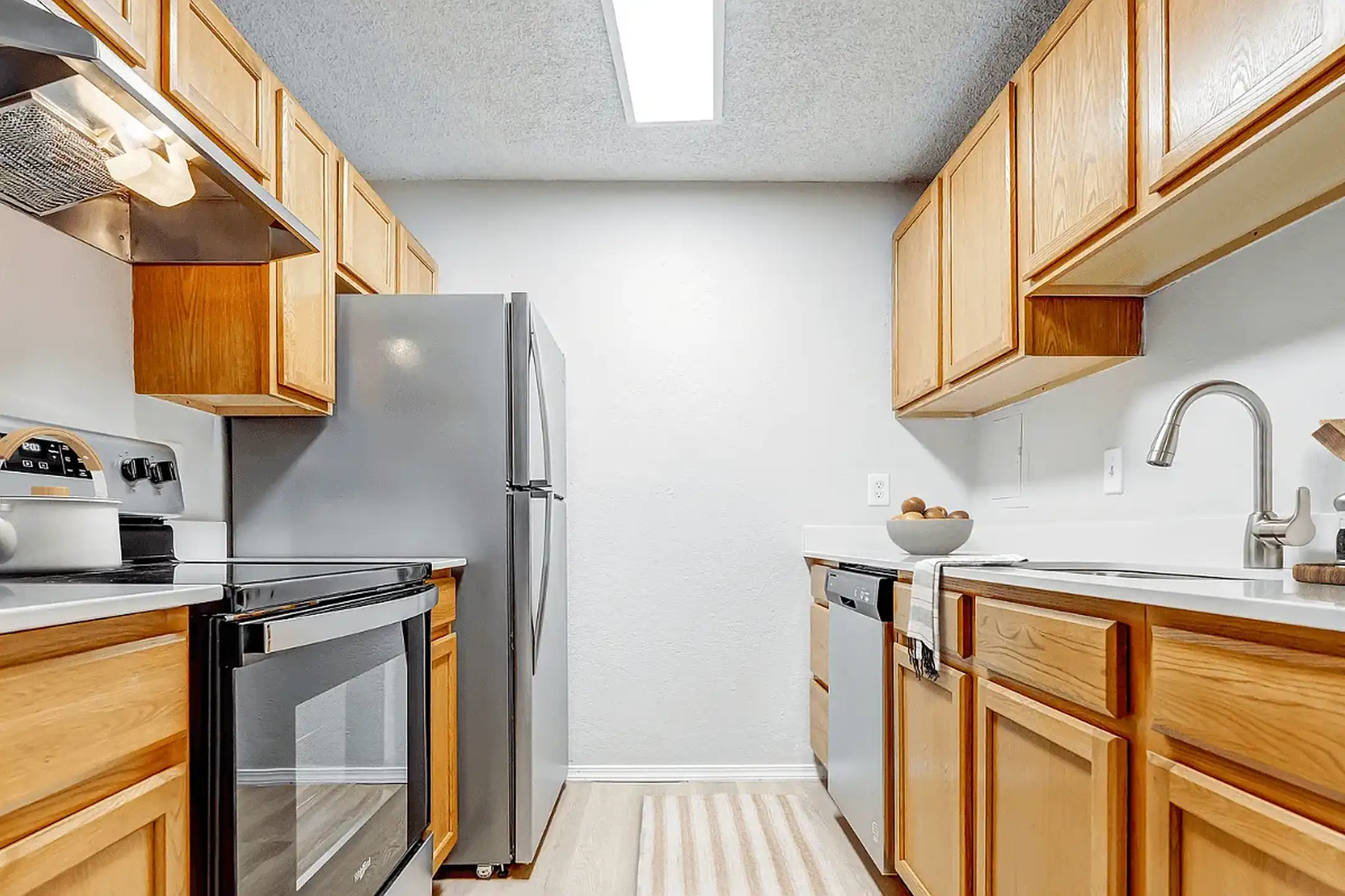 Aurora Meadows - Aurora, CO 80011 | ApartmentGuide.com