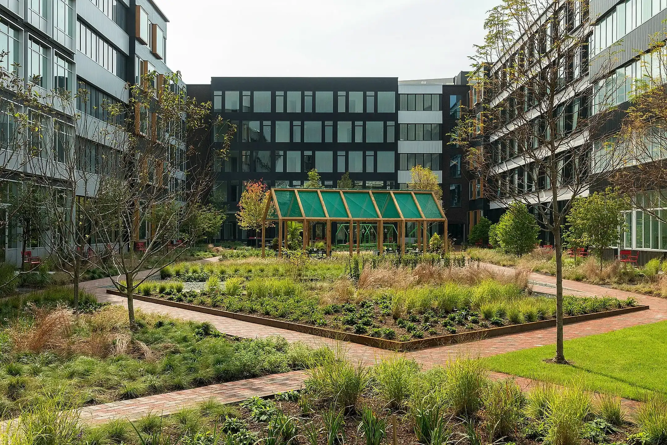 Harrison Urby - Harrison, NJ 07029 | ApartmentGuide.com