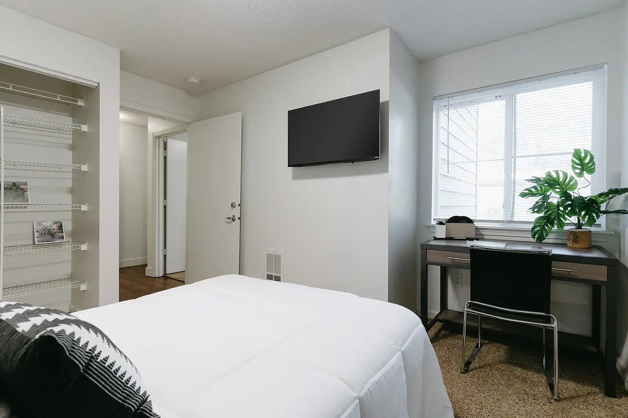Stadium Park - Eugene, OR 97401 | ApartmentGuide.com