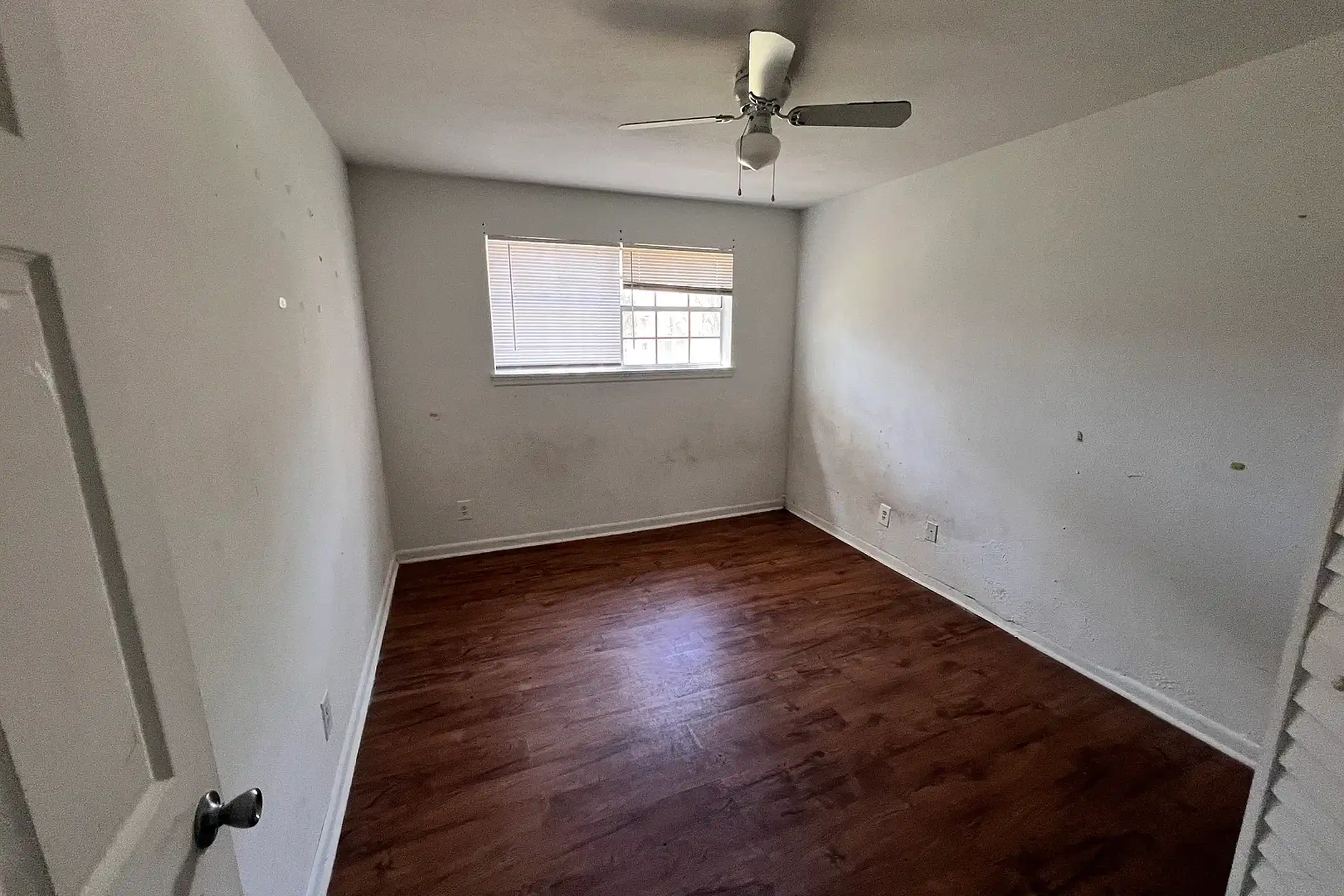 University Place Apartments - Jacksonville, FL 32277 | ApartmentGuide.com
