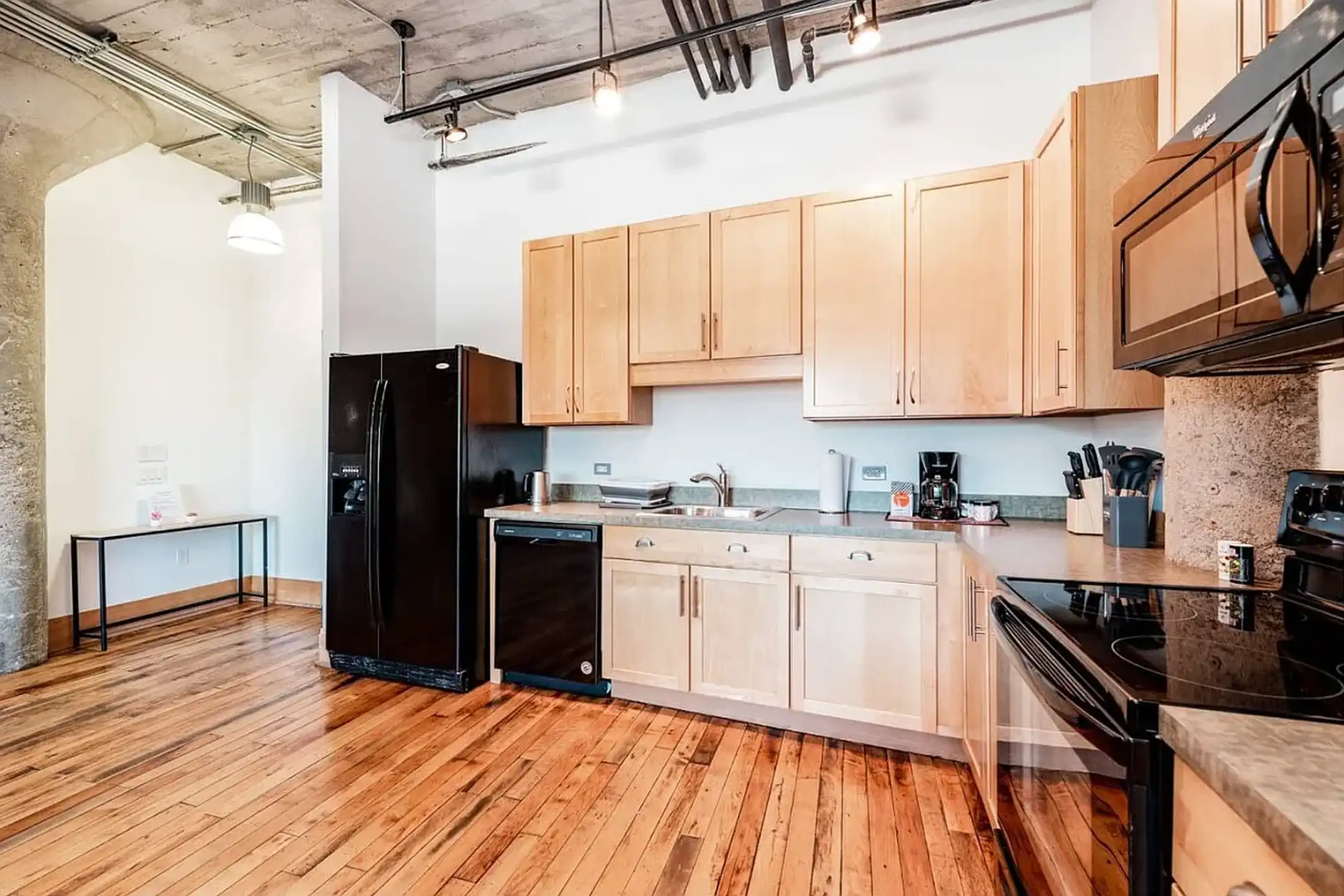The Adler Frame Lofts - Saint Louis, MO 63103 | ApartmentGuide.com