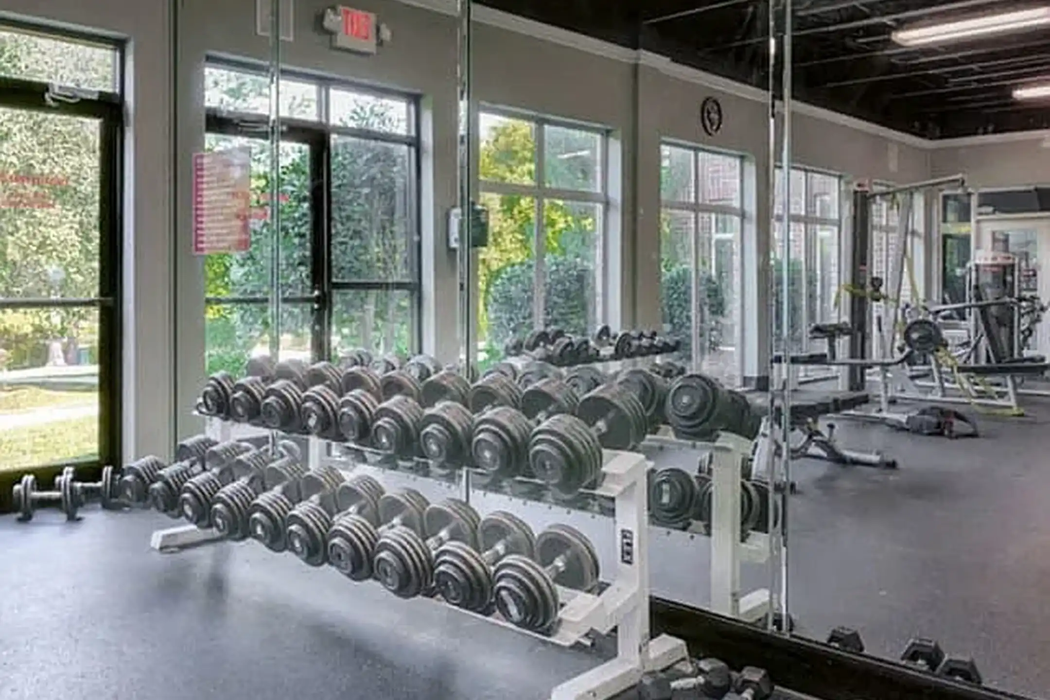 Kings Pointe Apartments - Fayetteville, NC 28314 | ApartmentGuide.com