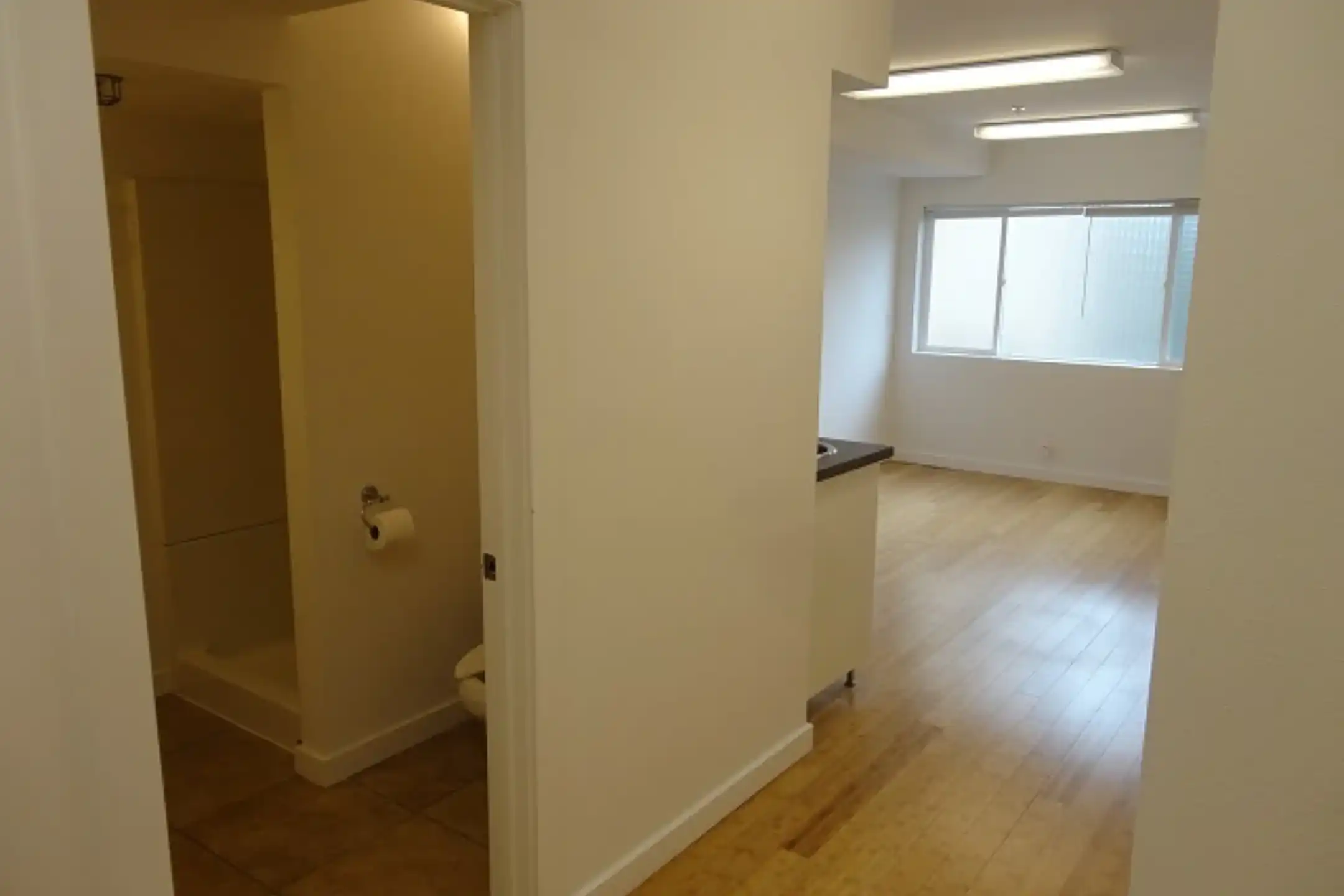 Gateway Lofts - Bellingham, WA 98225 | ApartmentGuide.com