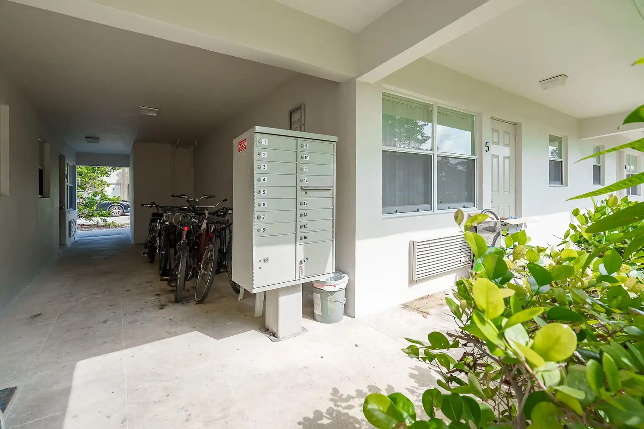 Kay Apartments - Boca Raton, FL 33432 | ApartmentGuide.com