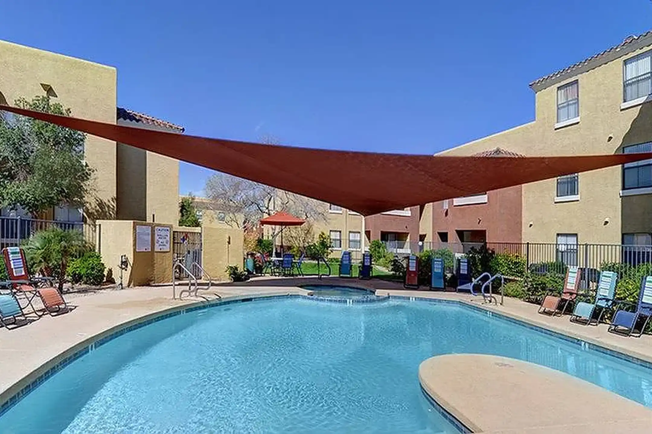 Colores Del Sol - Mesa, AZ 85203 | ApartmentGuide.com