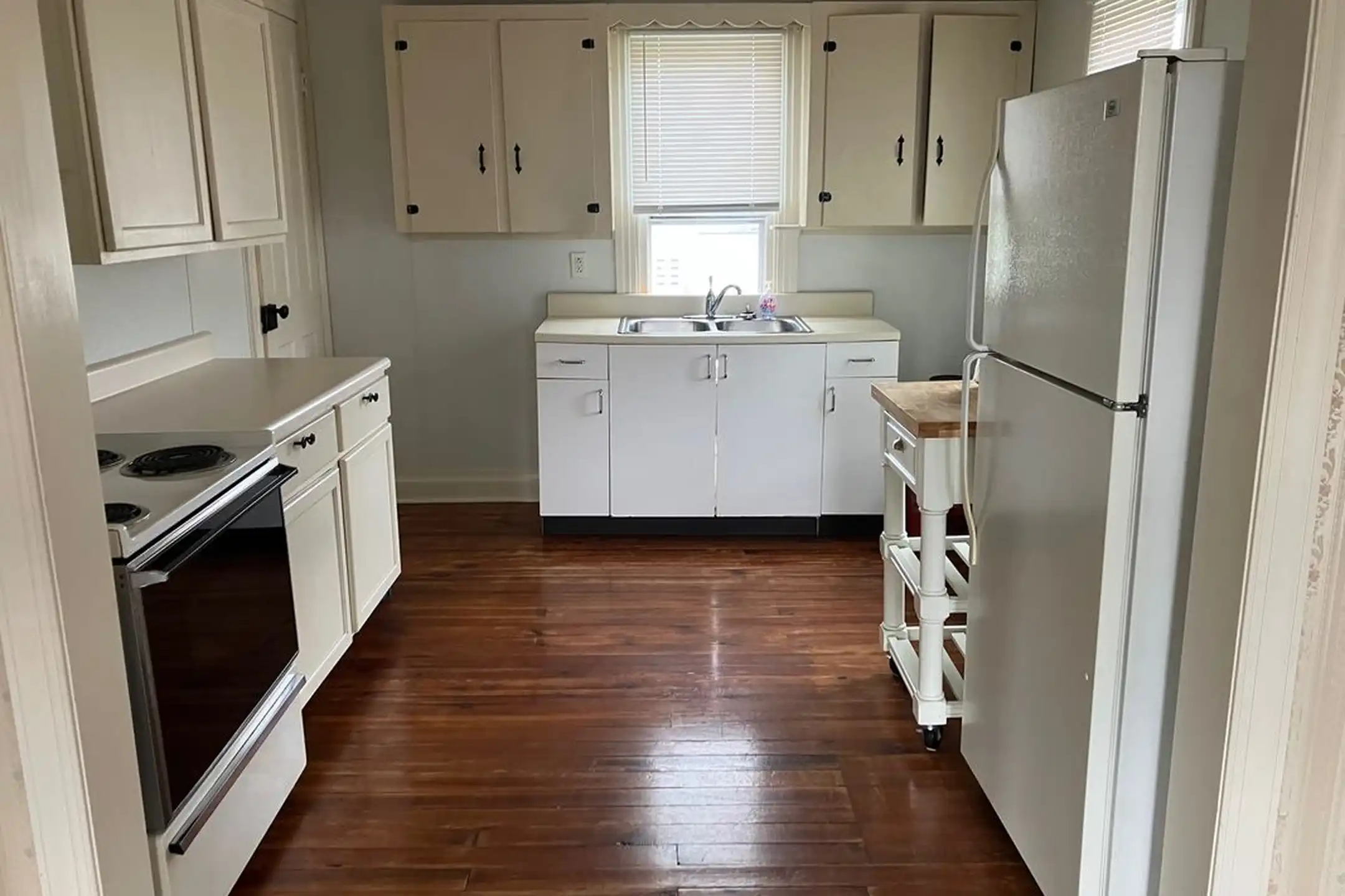 387 Maple Ave - Hanover, PA 17331 | ApartmentGuide.com