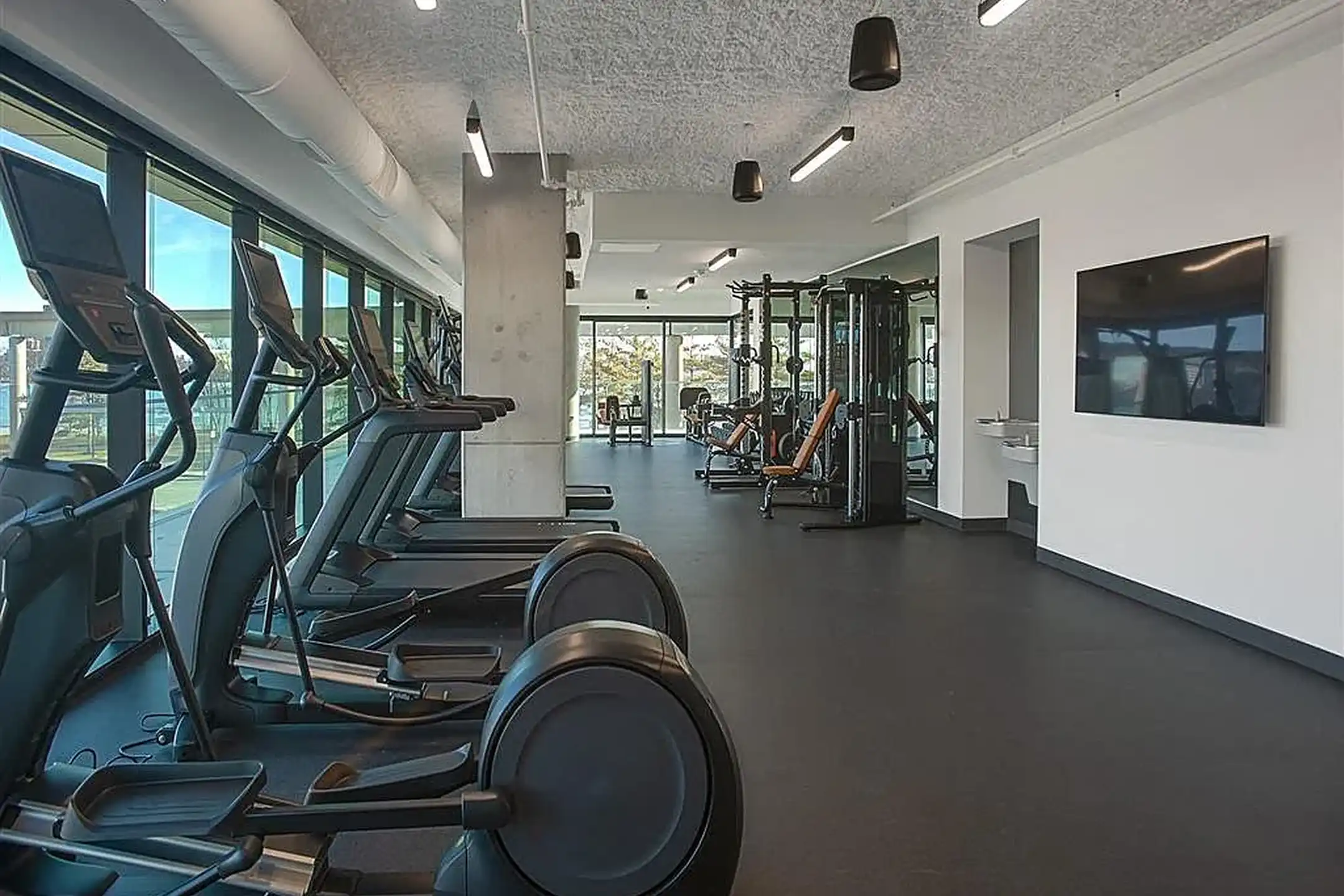 The Residences Water Square - Detroit, MI 48226 | ApartmentGuide.com