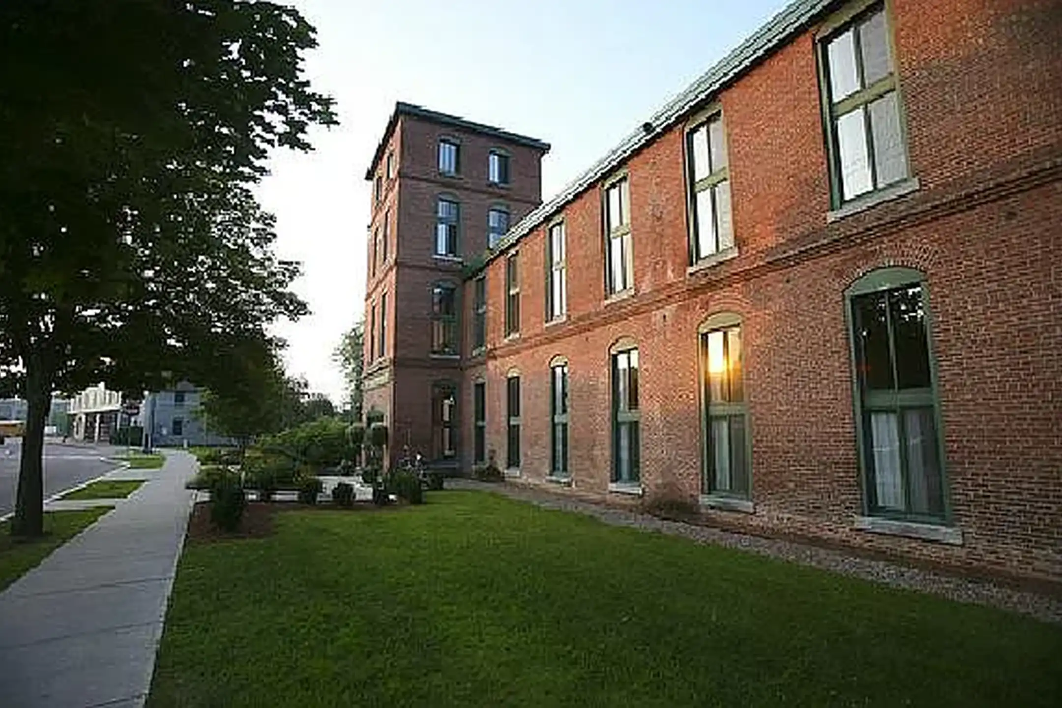 The Woolen Mill - Winooski, VT 05404 | ApartmentGuide.com