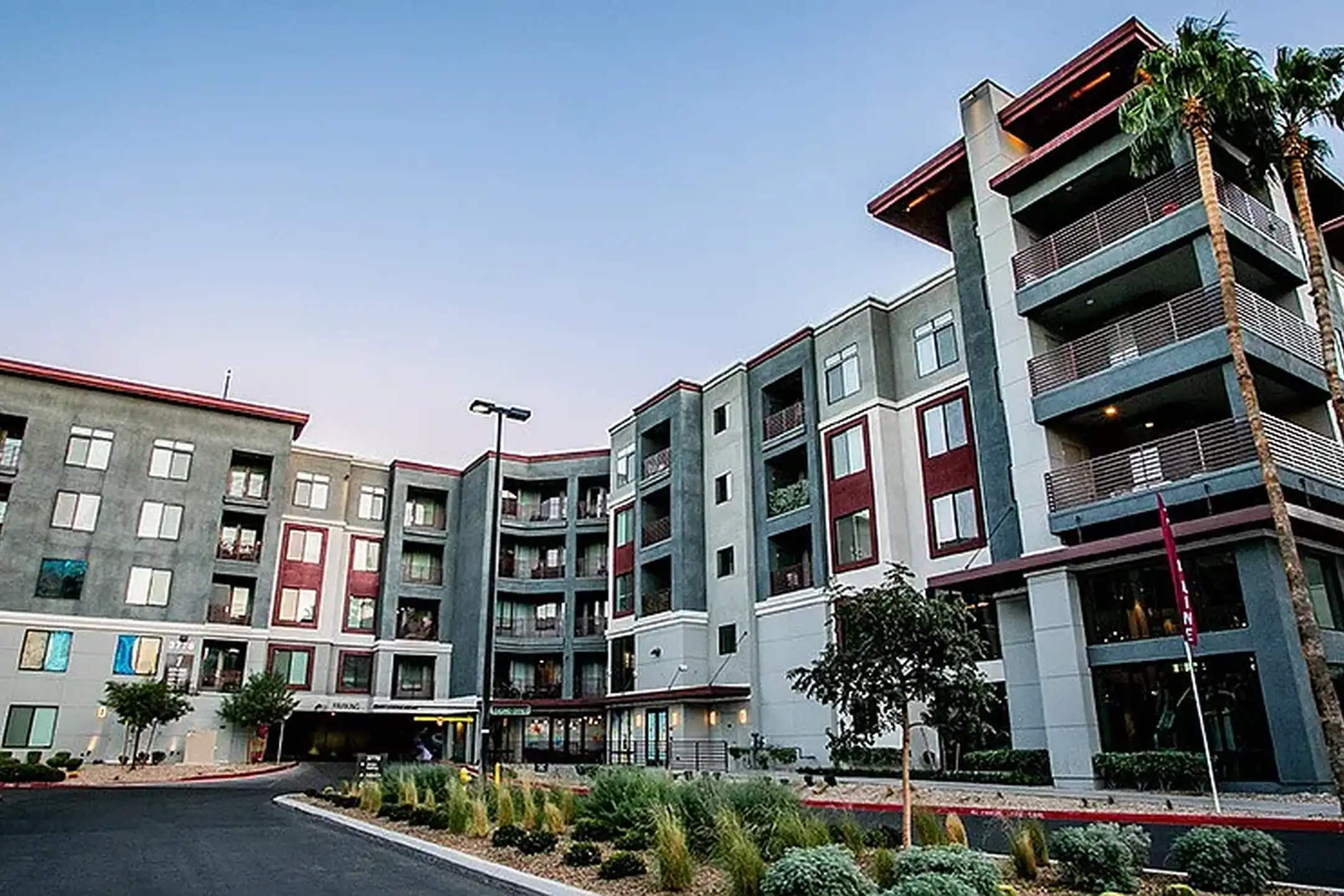 High Line at Hughes Center Apartments - Las Vegas, NV 89169 ...