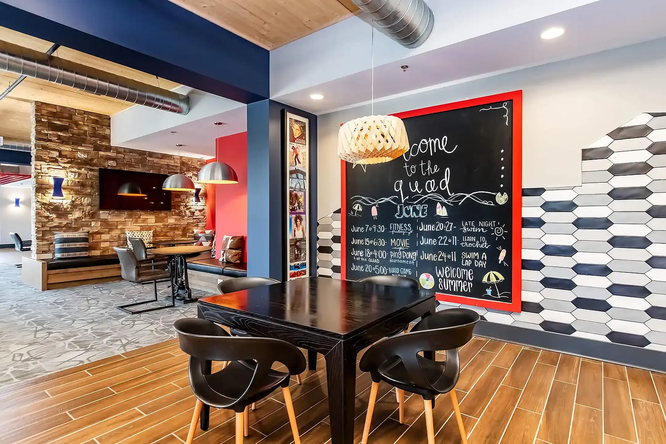 Foxridge Apartment Homes - Blacksburg, VA 24060 | ApartmentGuide.com