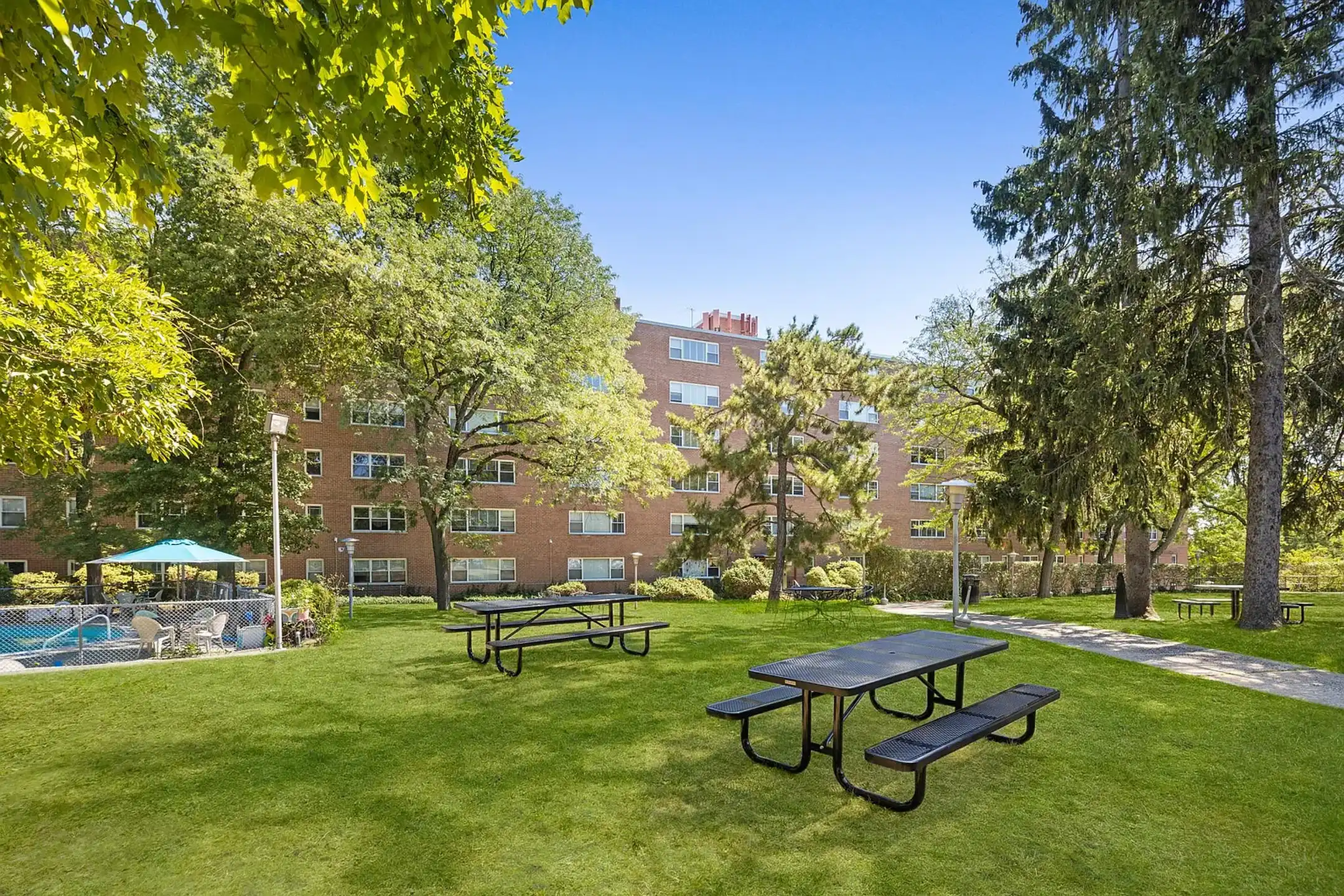 Hawthorne Towers Apartments - Montclair, NJ 07042 | ApartmentGuide.com