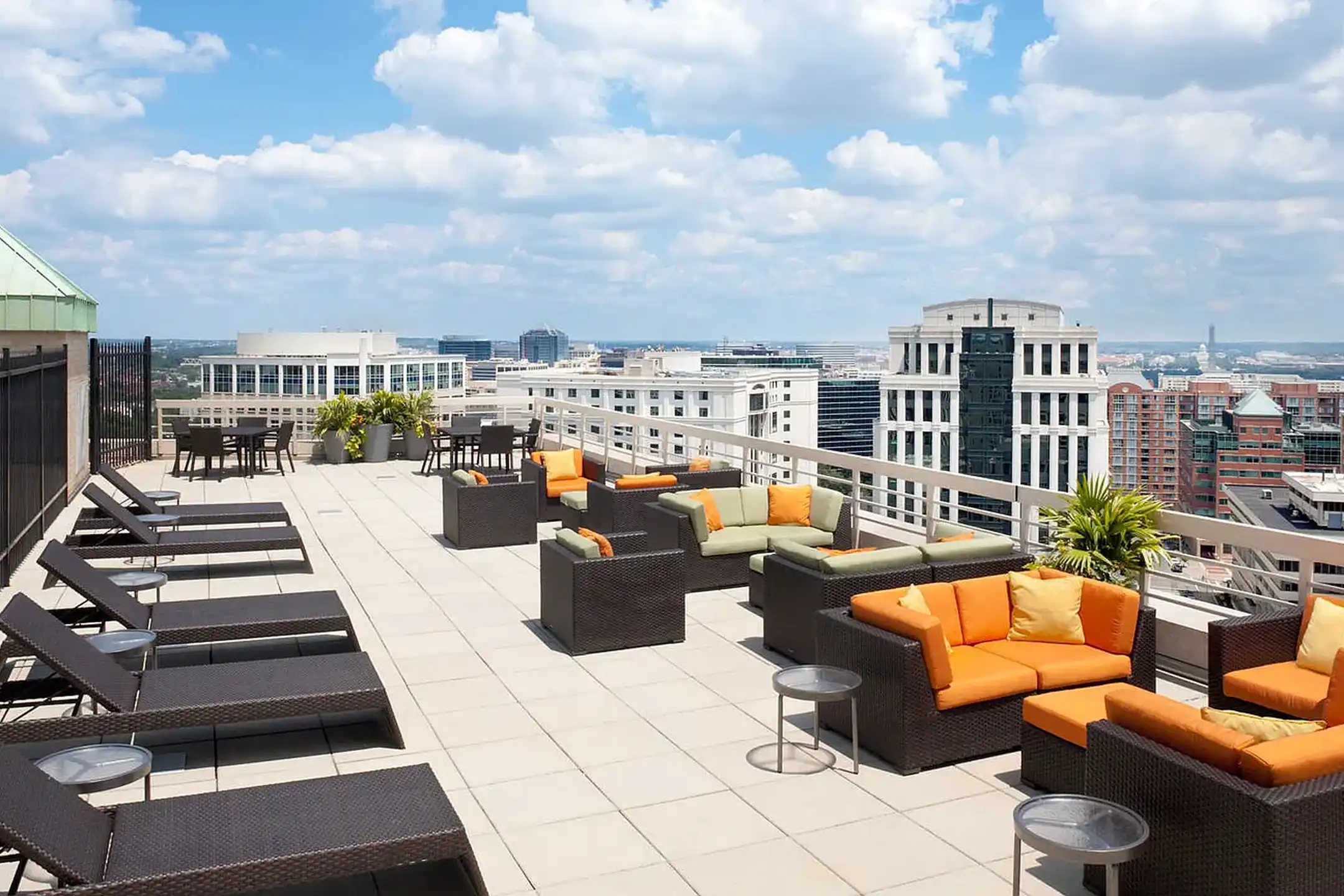 Courthouse Plaza - Arlington, VA 22201 | ApartmentGuide.com