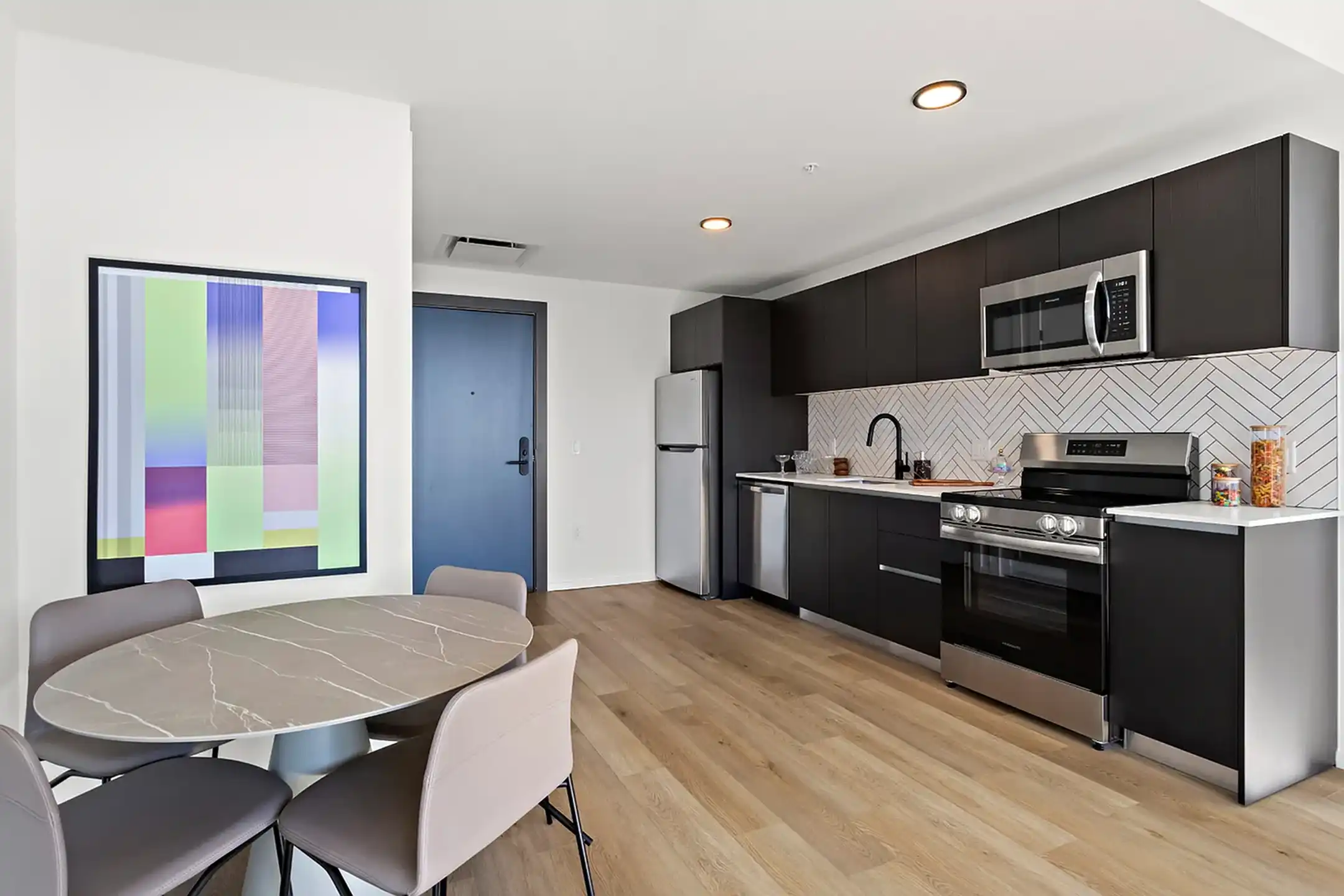 Society Atlanta - Atlanta, GA 30308 | ApartmentGuide.com