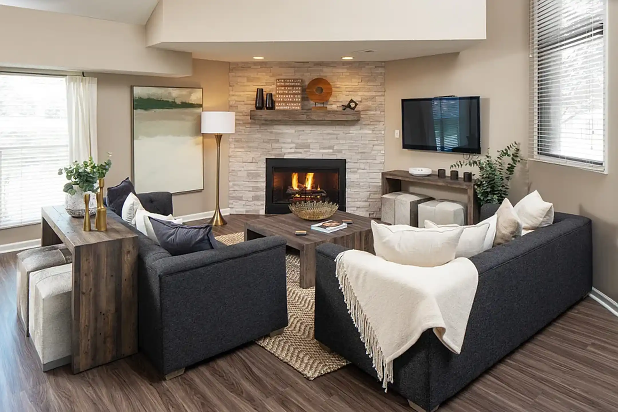 Old Cheney Place by Broadmoor - Lincoln, NE 68516 | ApartmentGuide.com