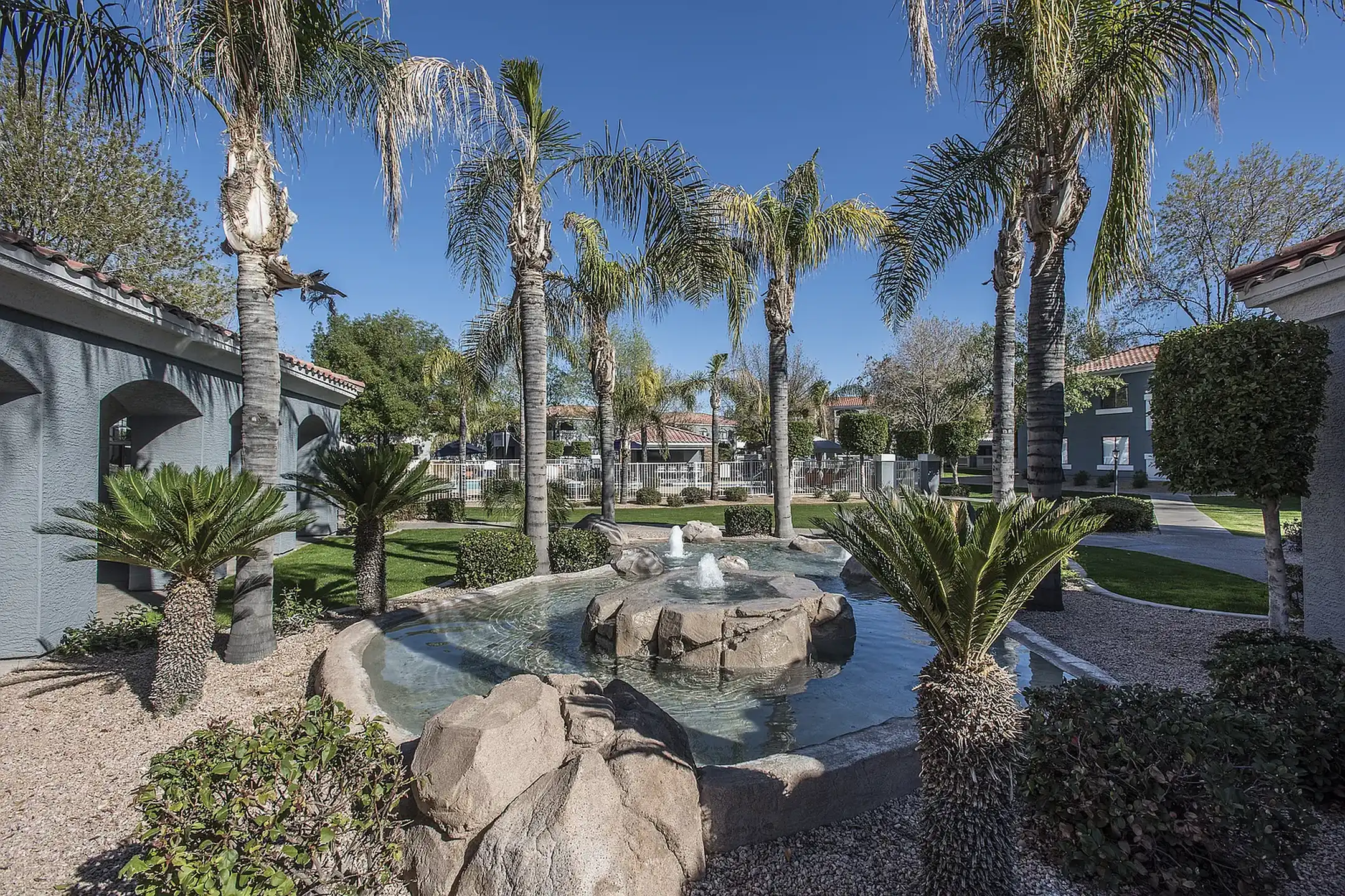 San Valiente - Phoenix, AZ 85021 | ApartmentGuide.com