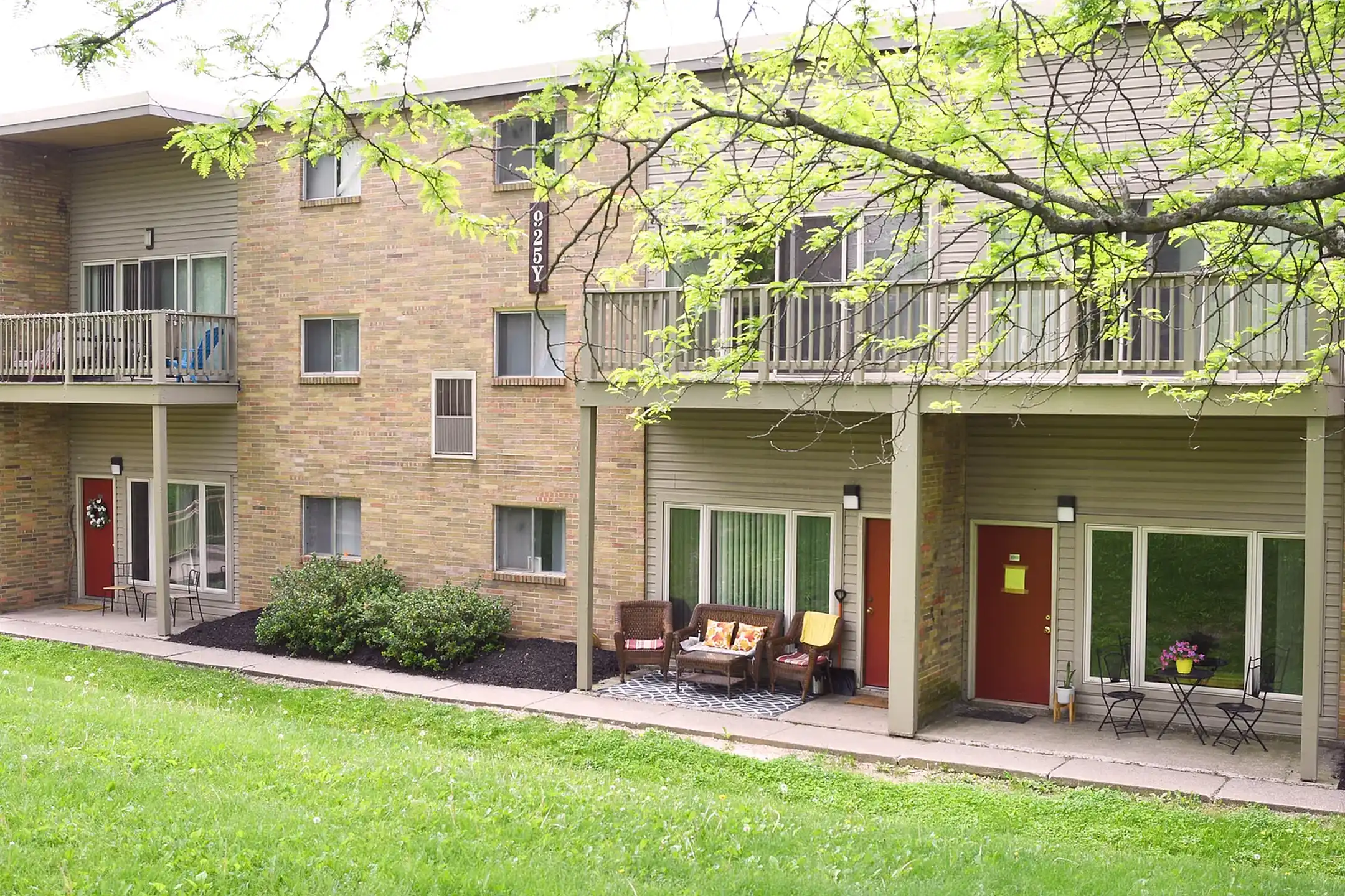 University Terrace Apartments - State College, PA 16801 ...