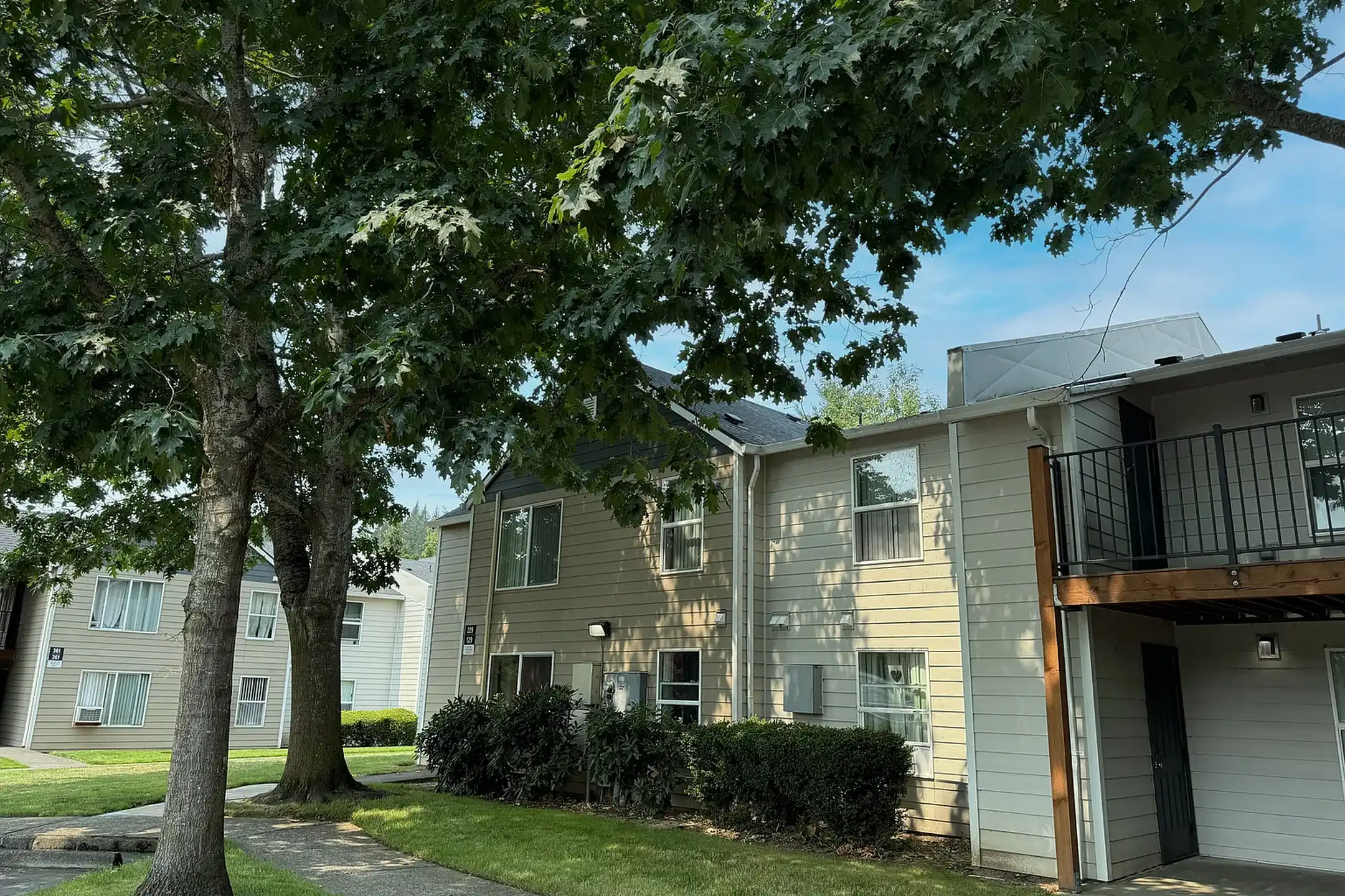 Berry Ridge - Gresham, OR 97030 | ApartmentGuide.com