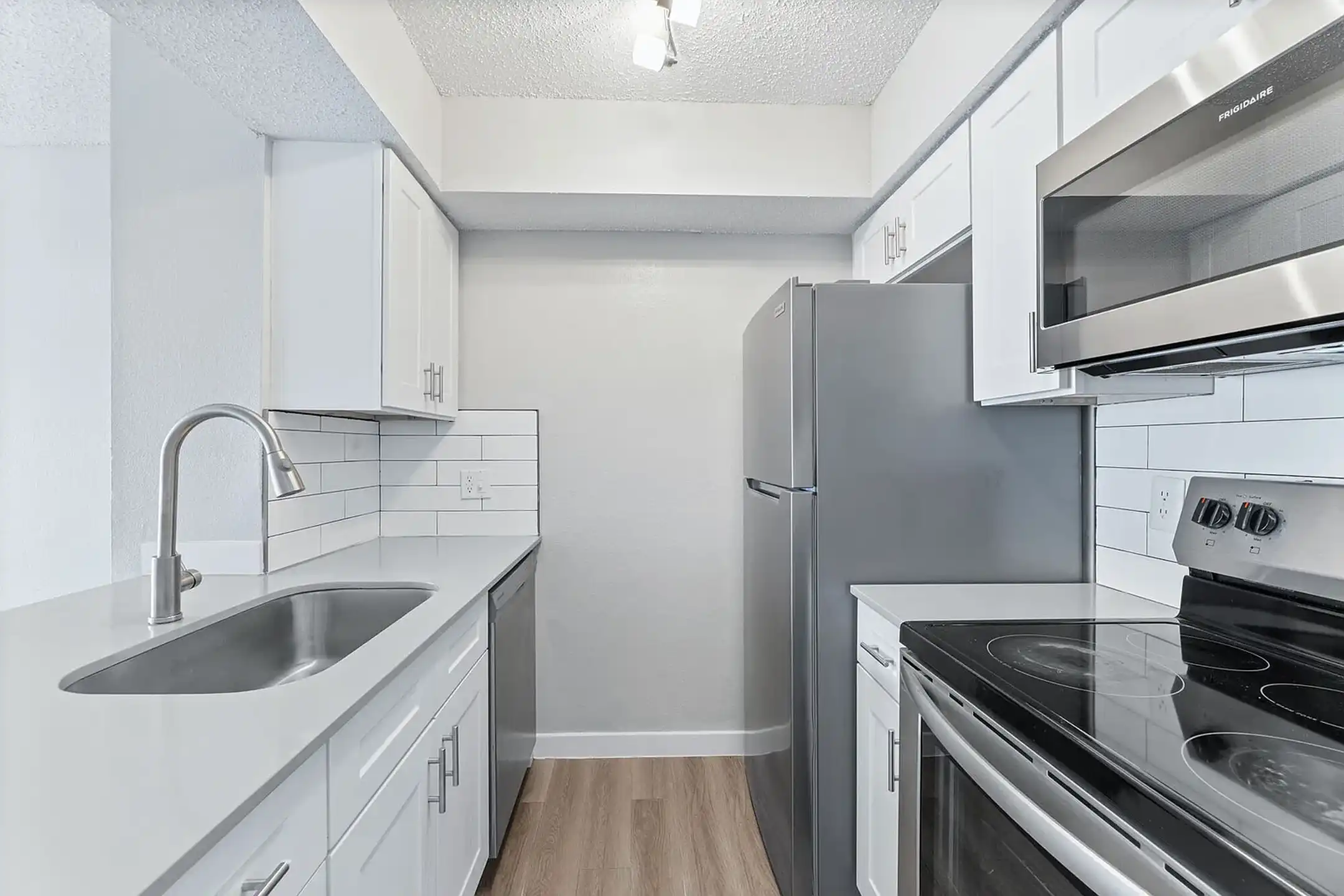 Junction at 7760 - Dallas, TX 75252 | ApartmentGuide.com