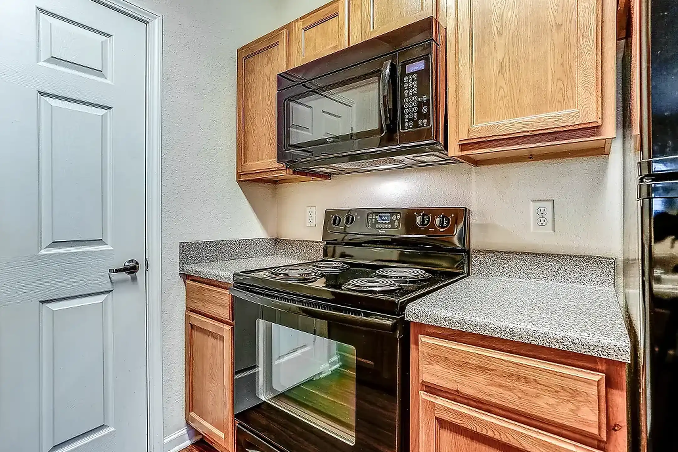 Elk Way Apartments - Fayetteville, TN 37334 | ApartmentGuide.com