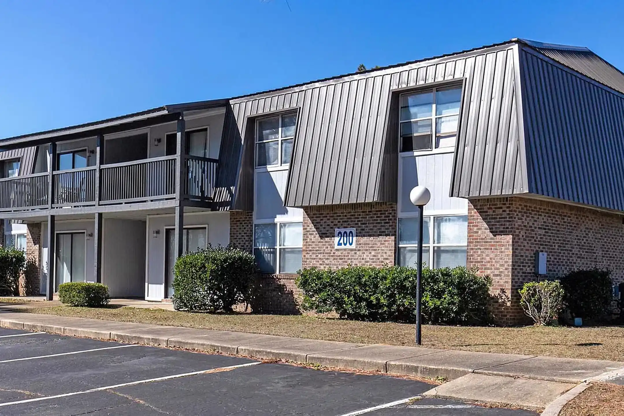 Dixon Heights - Andalusia, AL 36421 | ApartmentGuide.com