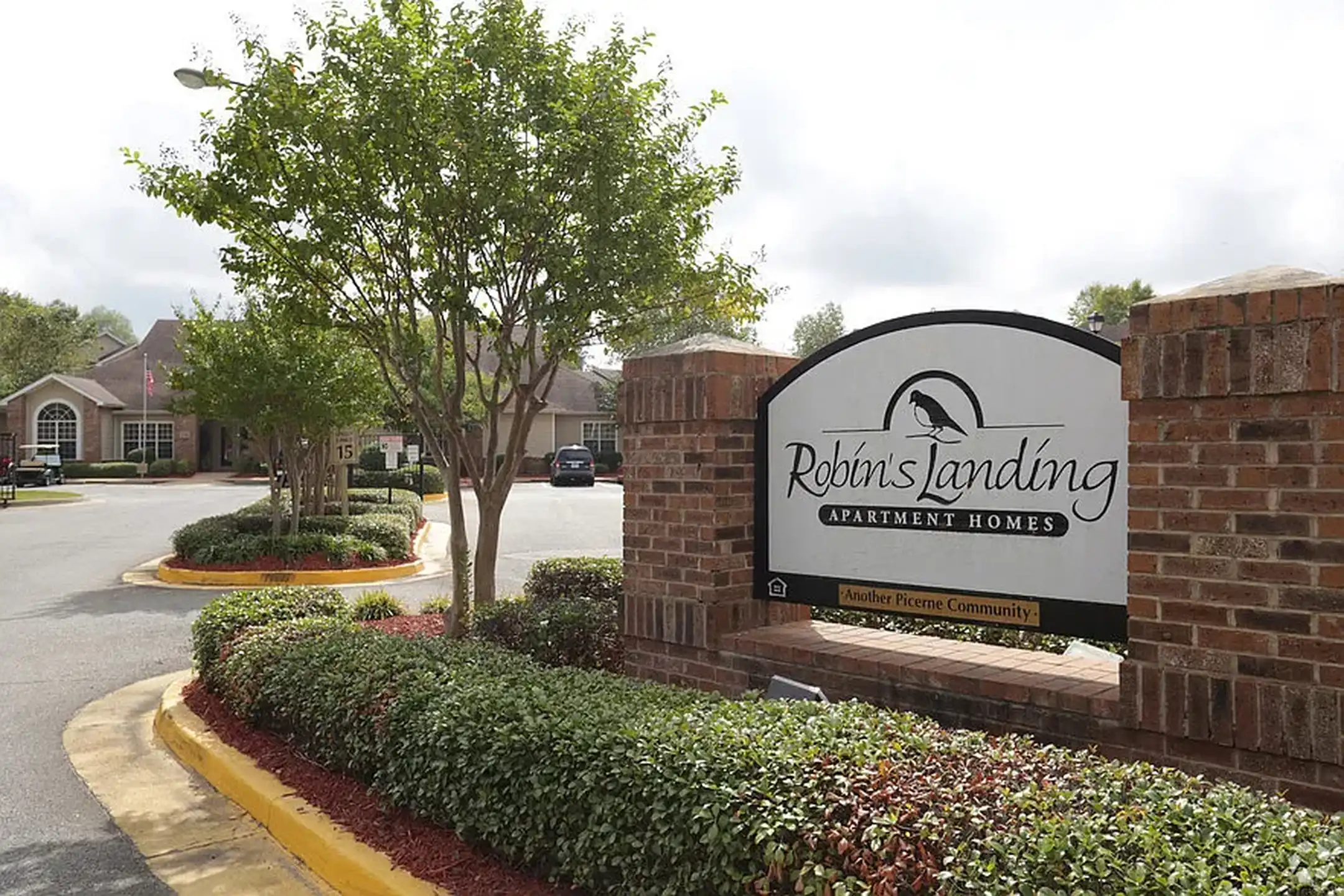Robins Landing - Warner Robins, GA 31088 | ApartmentGuide.com
