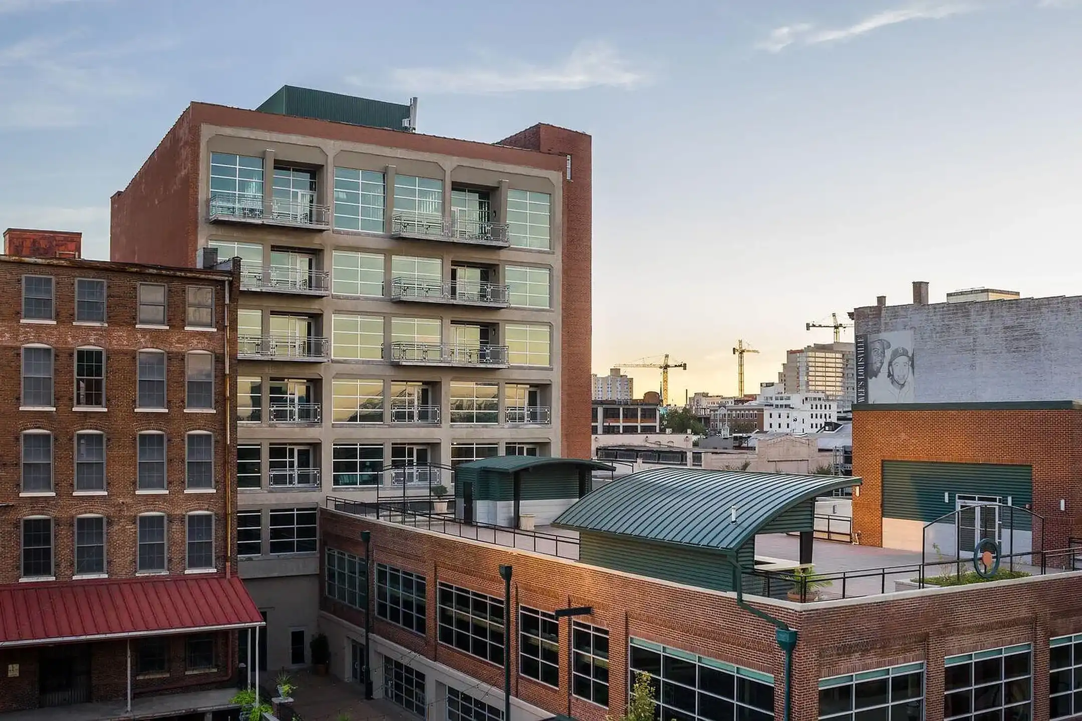Ice House Lofts - Louisville, KY 40202 | ApartmentGuide.com