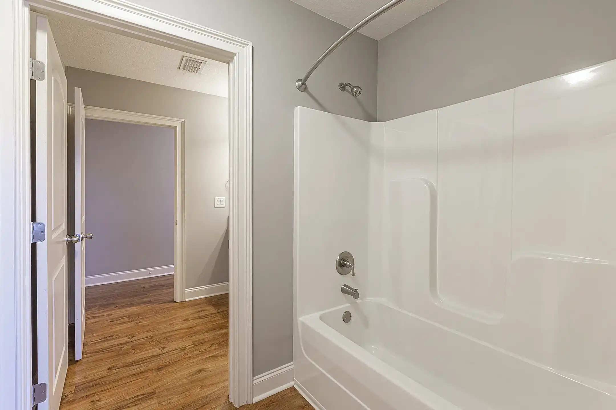 Solamere Grand - Titusville, FL 32780 | ApartmentGuide.com