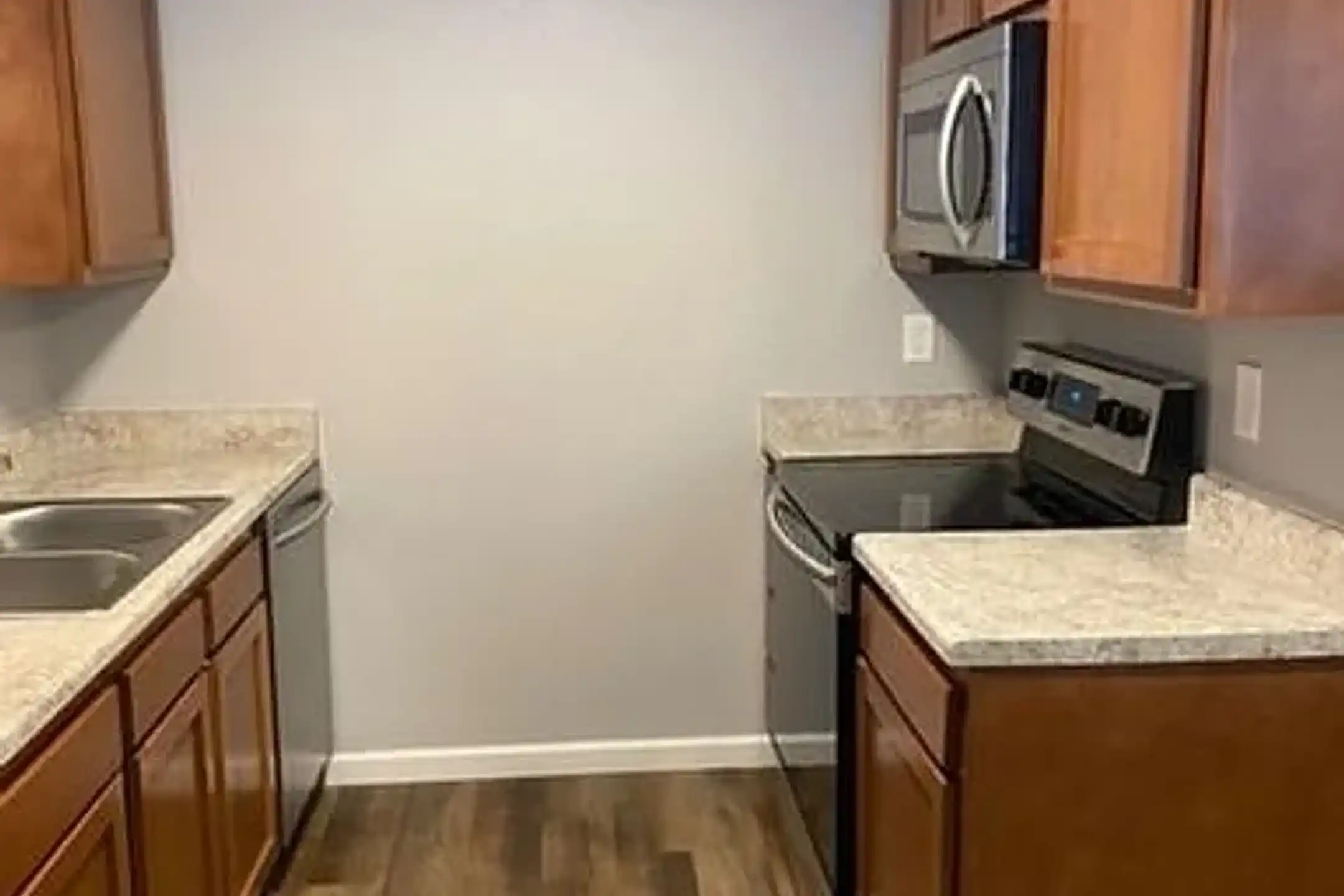 Cimarron Square Apartments - Fort Collins, CO 80526 | ApartmentGuide.com