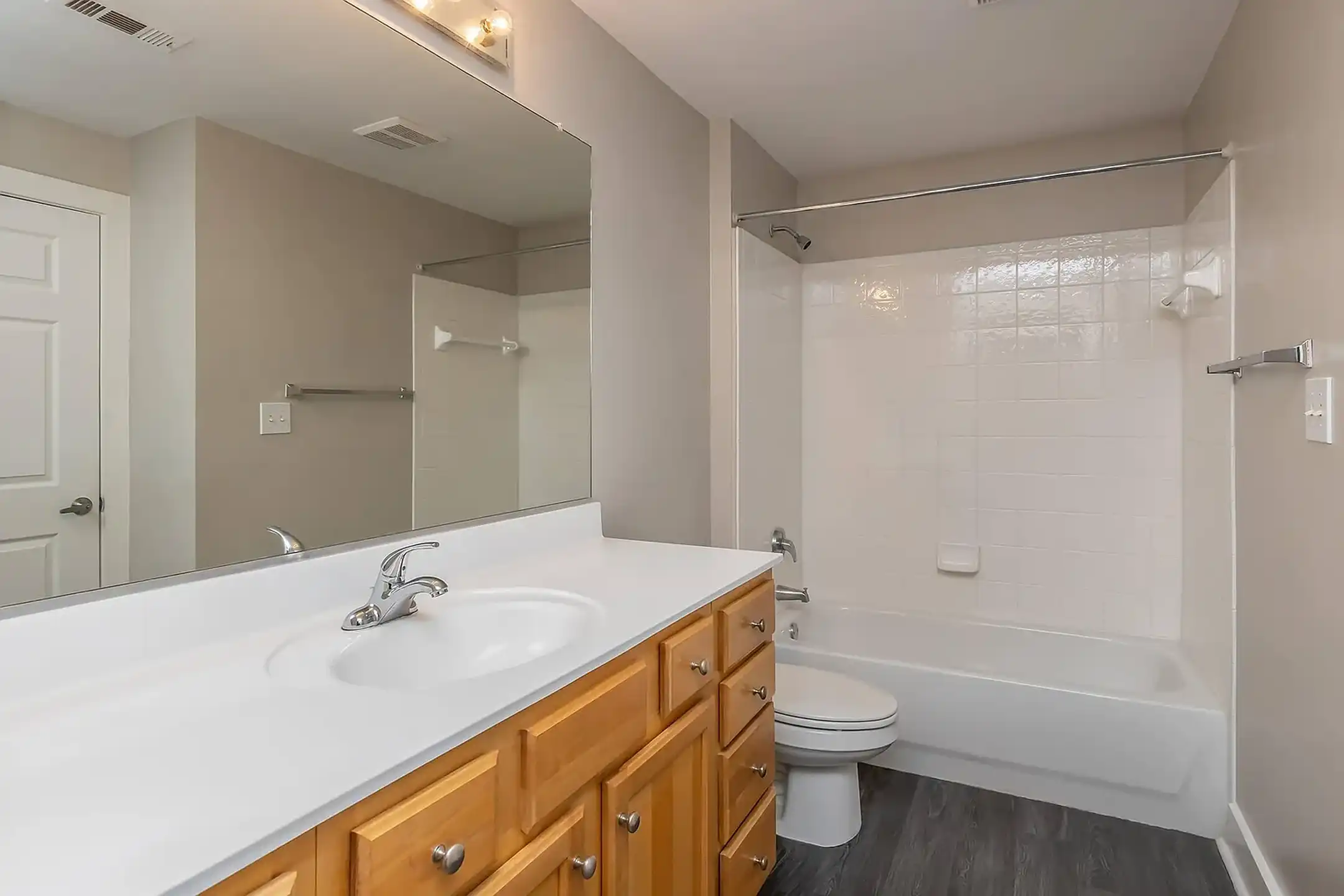 InTown Lofts - Atlanta, GA 30313 | ApartmentGuide.com