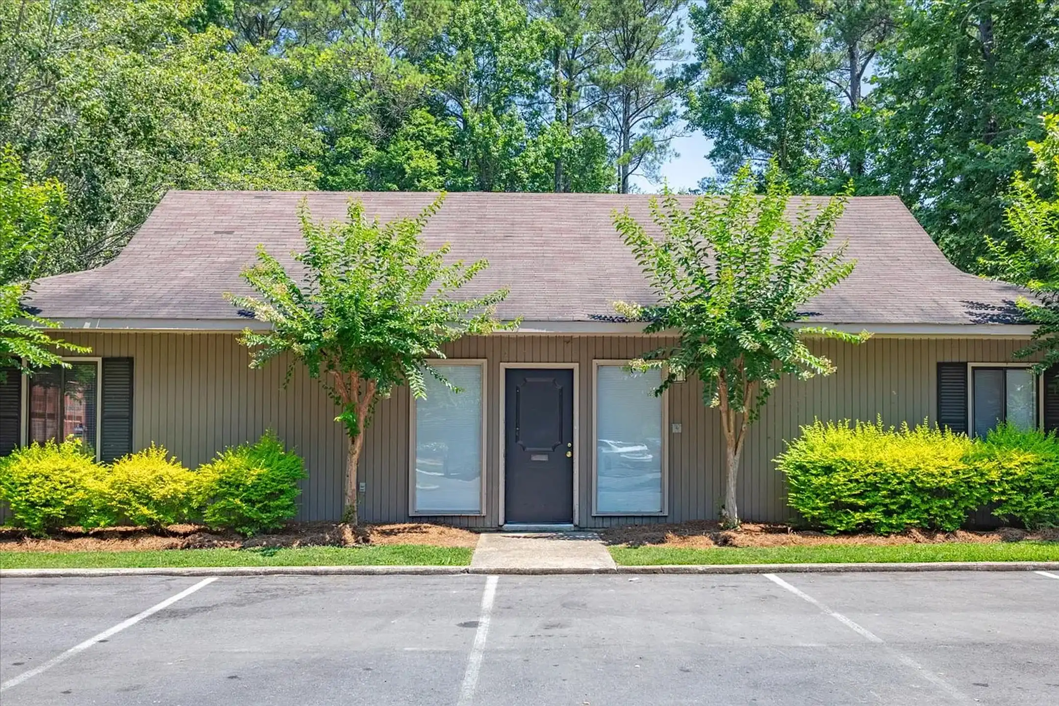 Orleans Apartments - Rainbow City, AL 35906 | ApartmentGuide.com