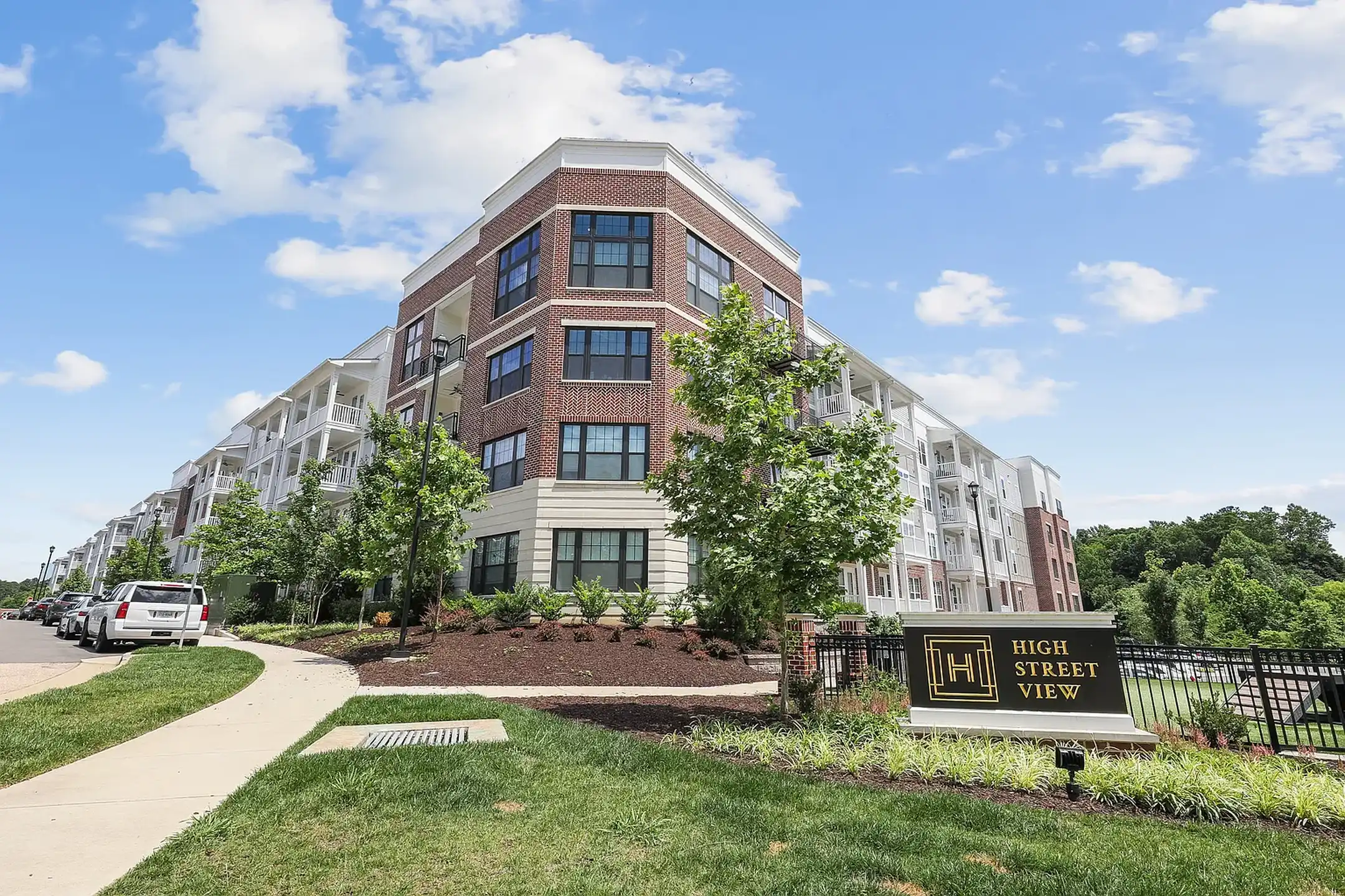 High Street View Luxury Apartments - Williamsburg, VA 23185 ...