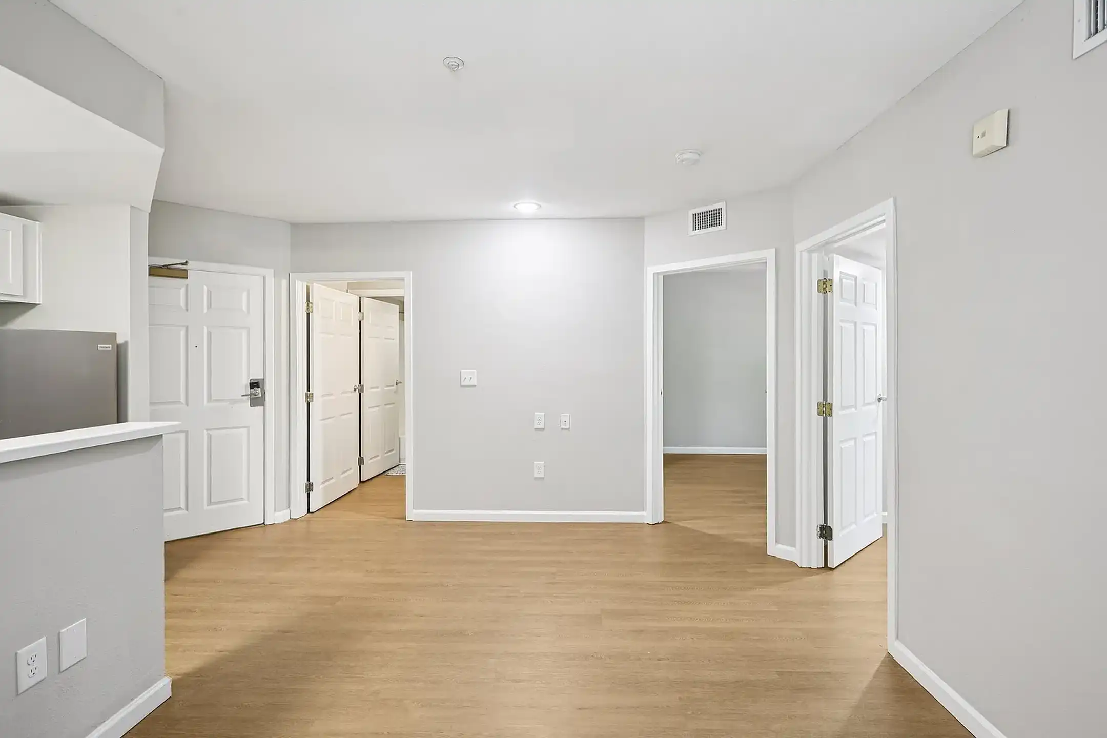 Flats at 87Ten - Charlotte, NC 28262 | ApartmentGuide.com