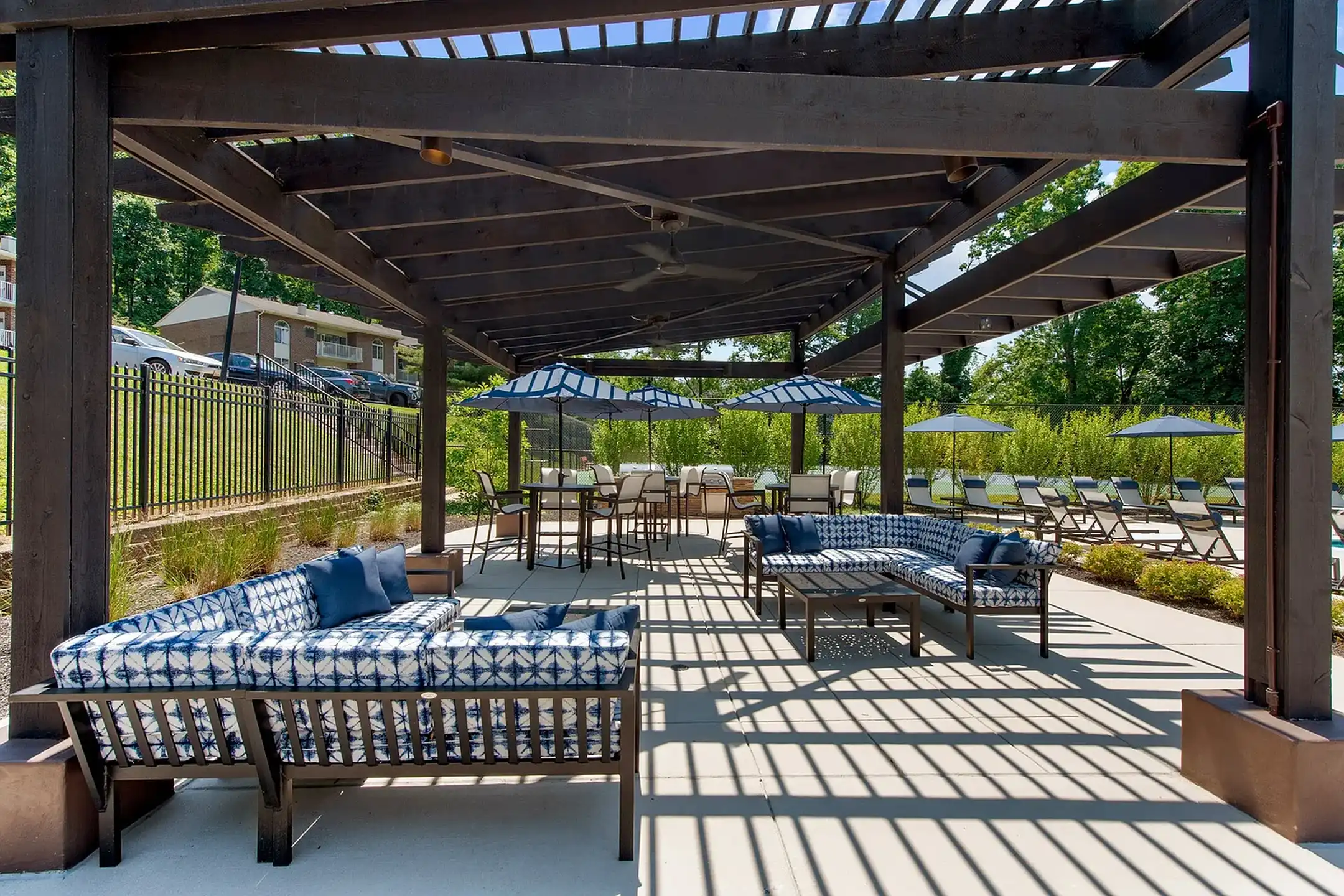 Padonia Village Apartments - Timonium, MD 21093 | ApartmentGuide.com