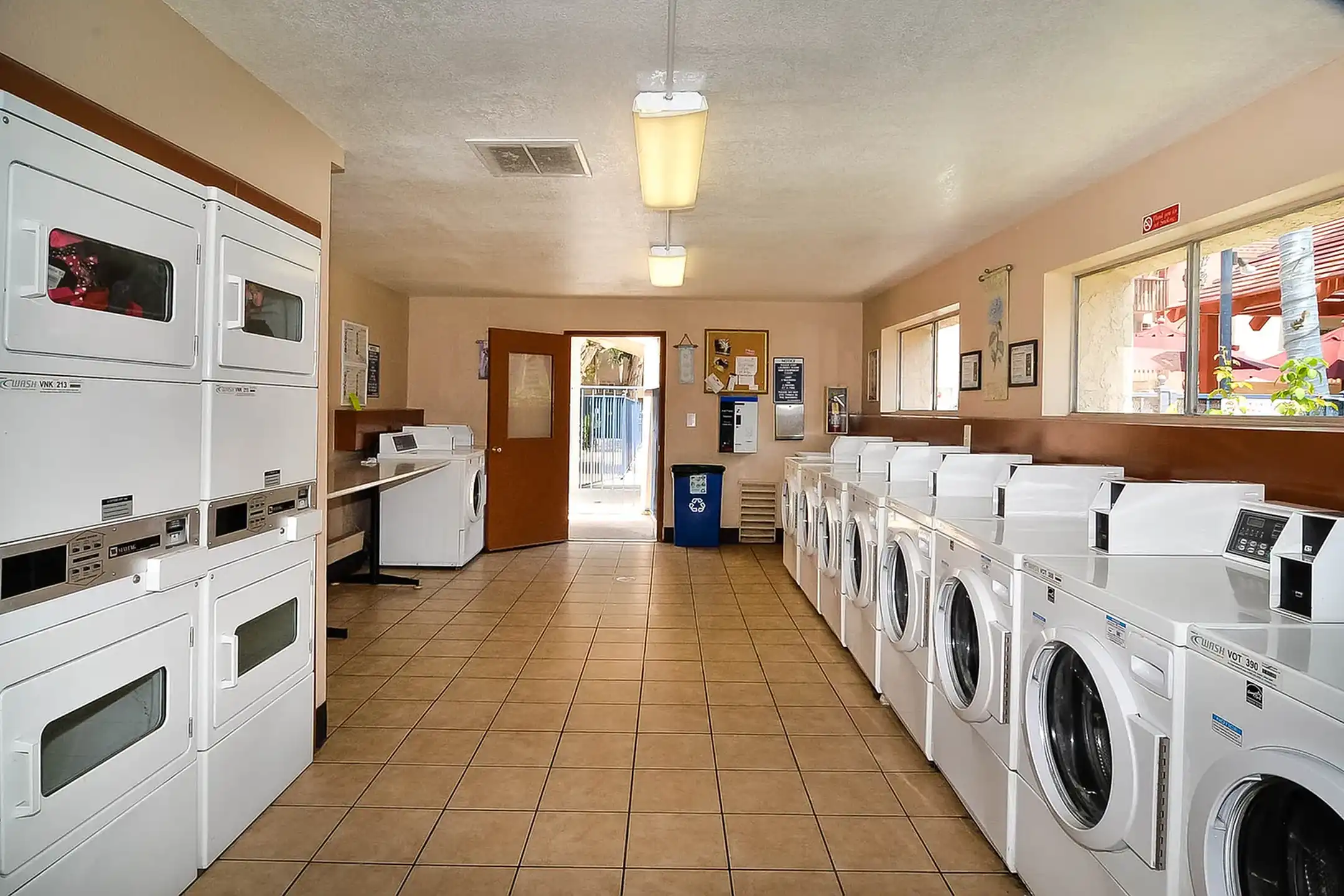 Springdale Villa - Westminster, CA 92683 | ApartmentGuide.com