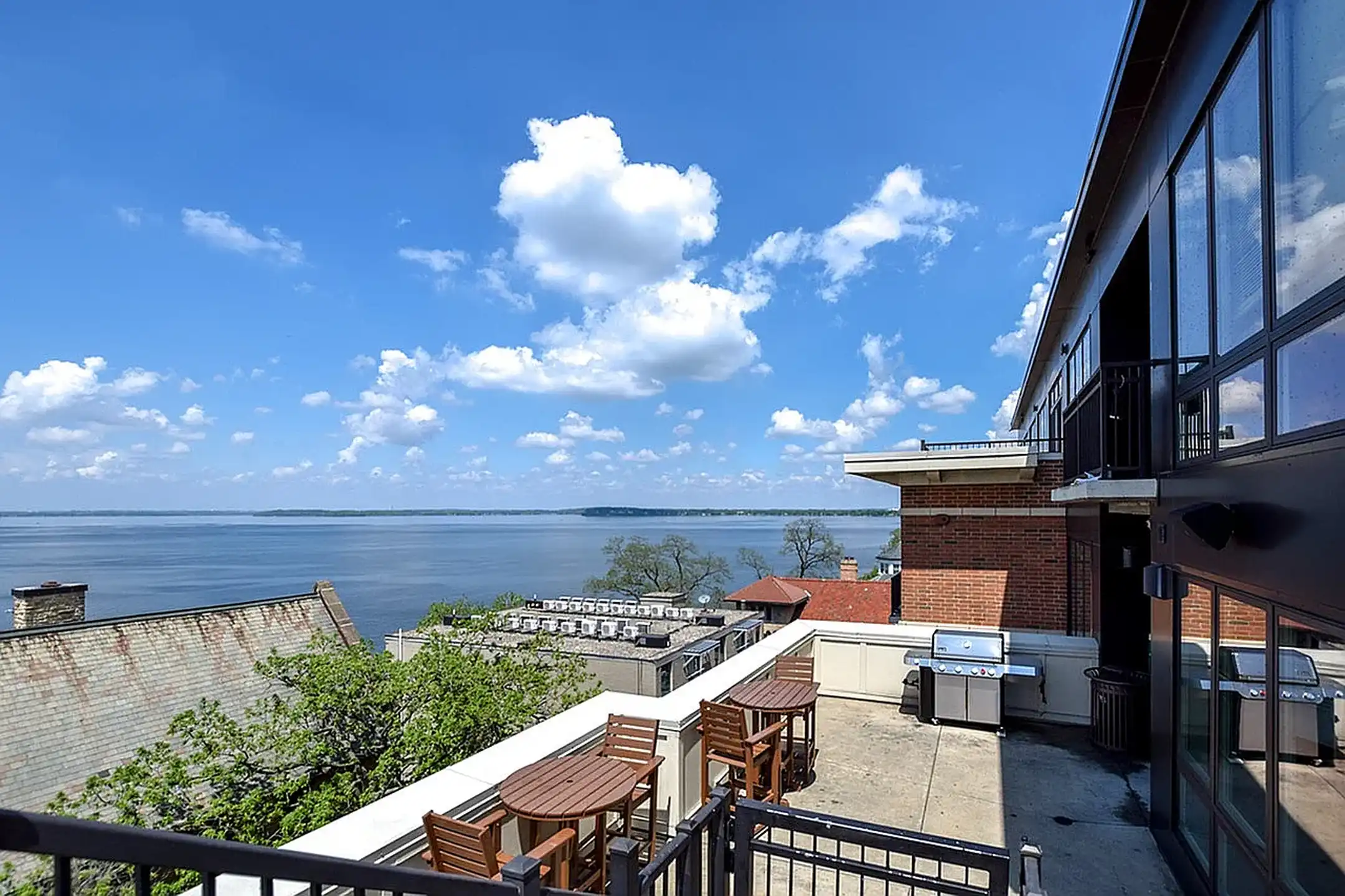 Waterfront - Madison, WI 53703 | ApartmentGuide.com
