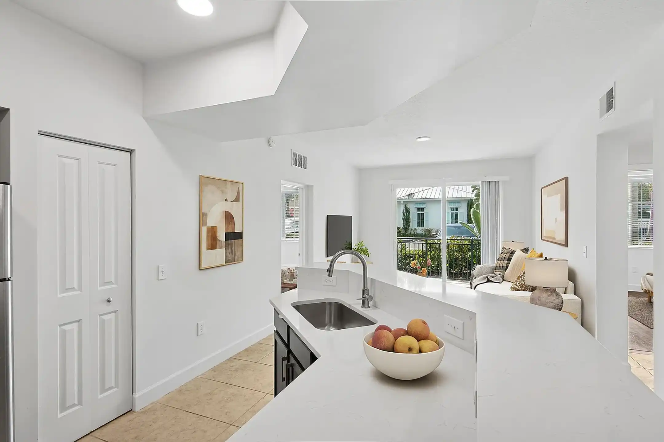 Bell Kendall West - Miami, FL 33193 | ApartmentGuide.com
