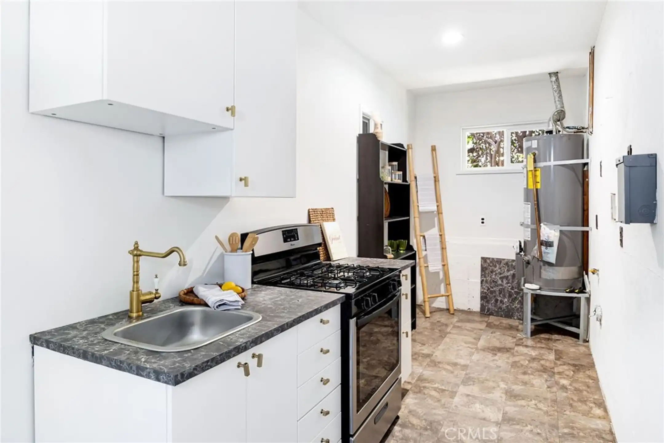 3117 Harmony Pl unit 3117ADU - Montrose, CA 91214 | ApartmentGuide.com